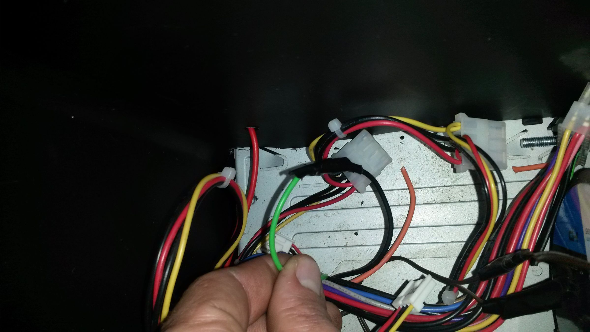 Toolbox Radio : 5 Steps - Instructables
