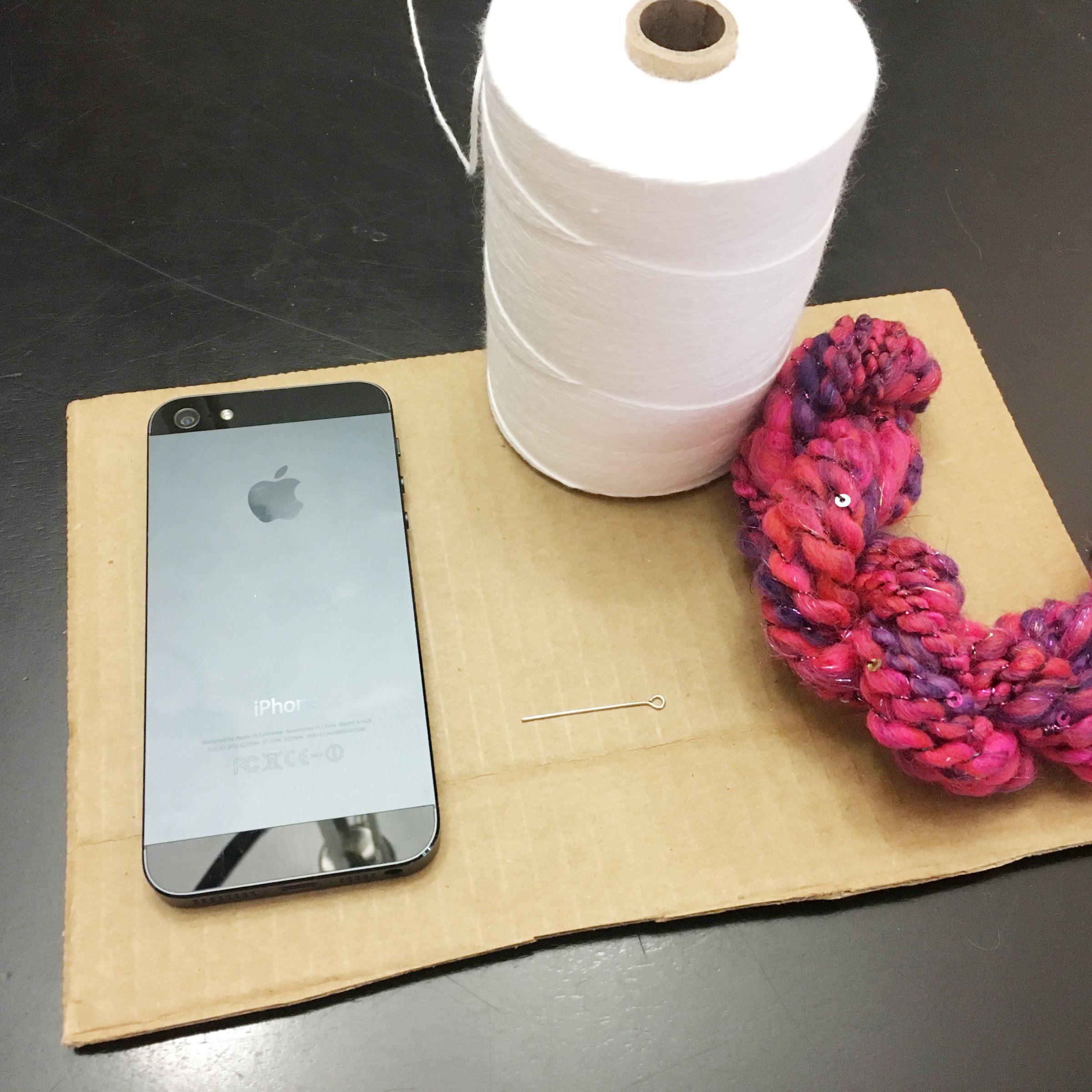 DIY Loom & Weaving : 8 Steps (with Pictures) - Instructables