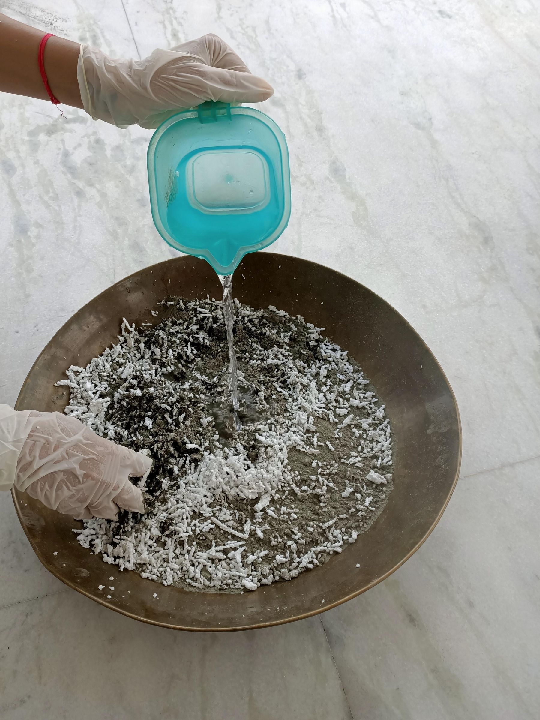 DIY Textured Cement-Styrofoam Planter : 12 Steps (with Pictures ...