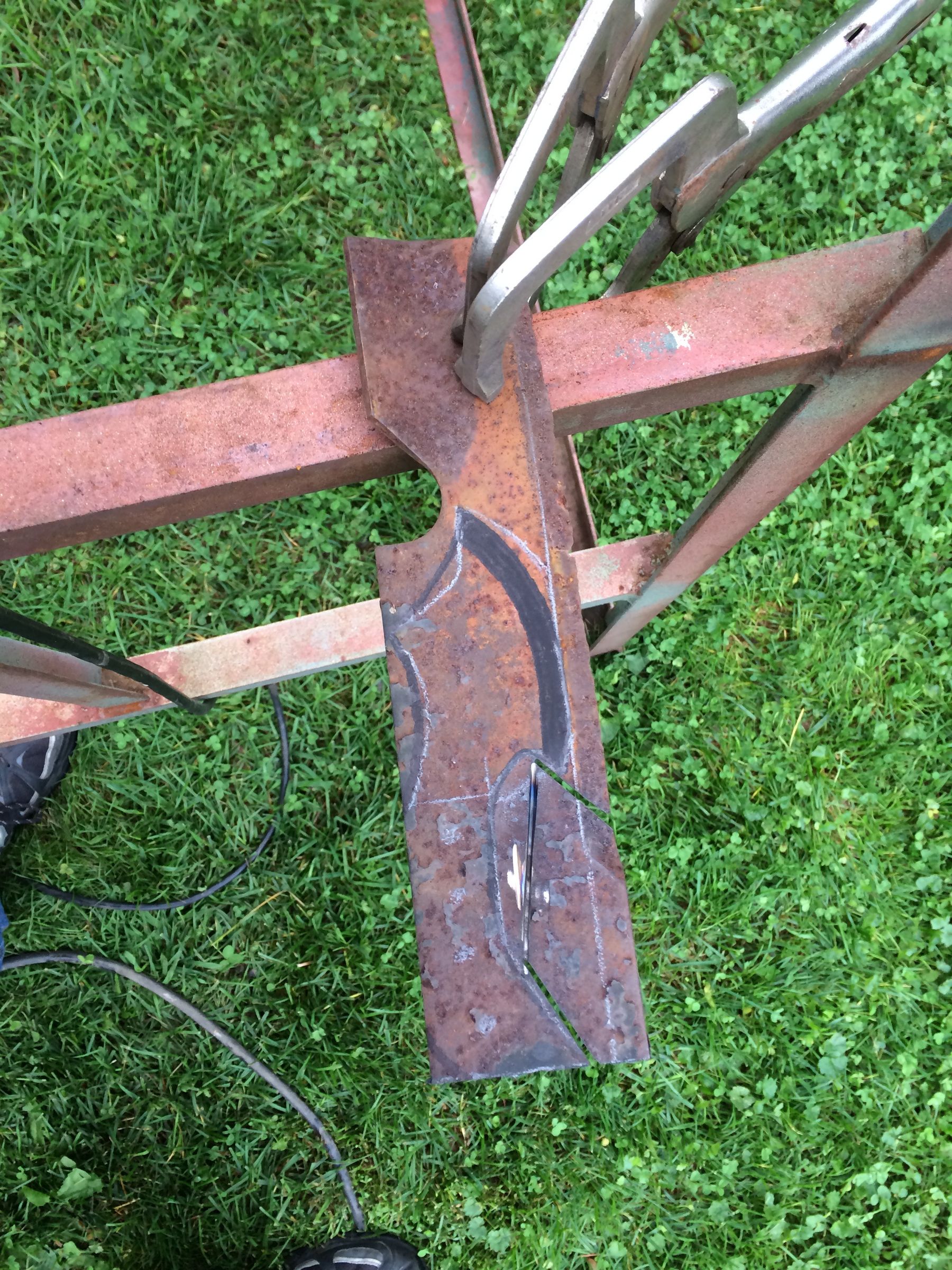 Make a Lawn Mower Blade Knife : 7 Steps (with Pictures) - Instructables