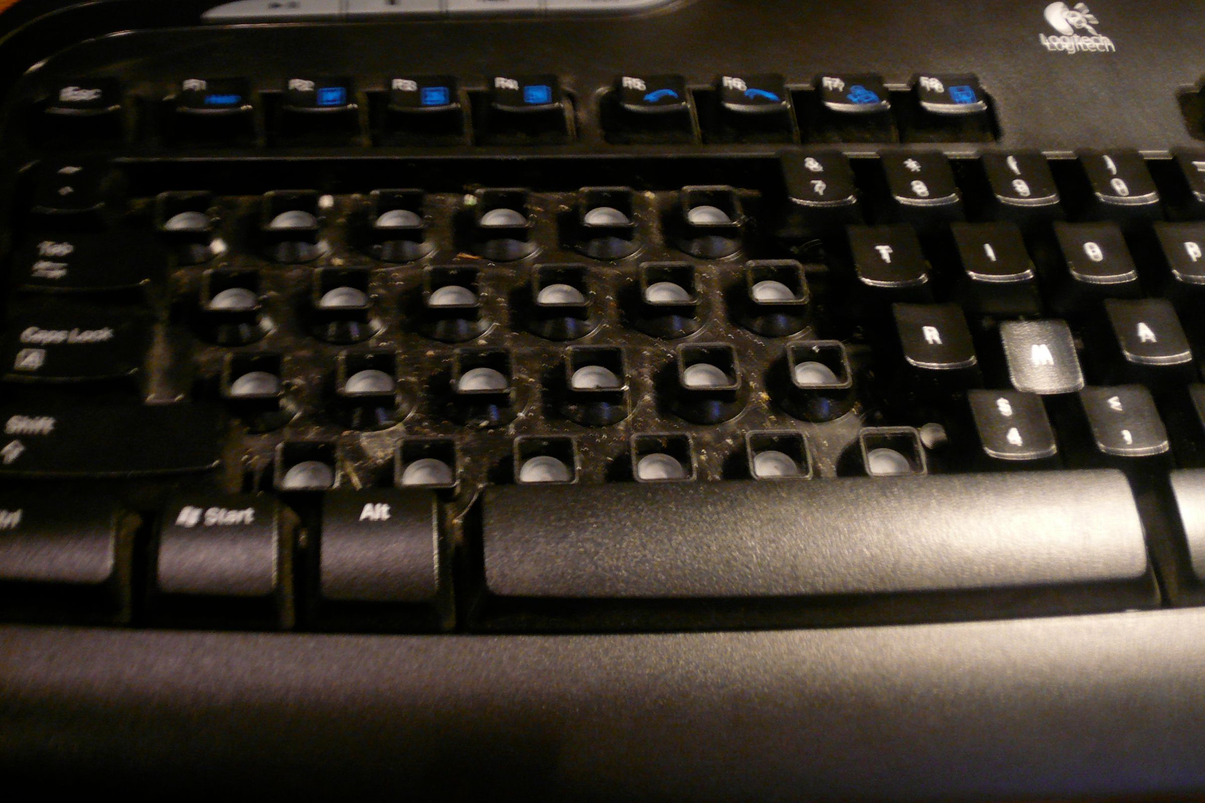 Keyboard Prank : 8 Steps - Instructables