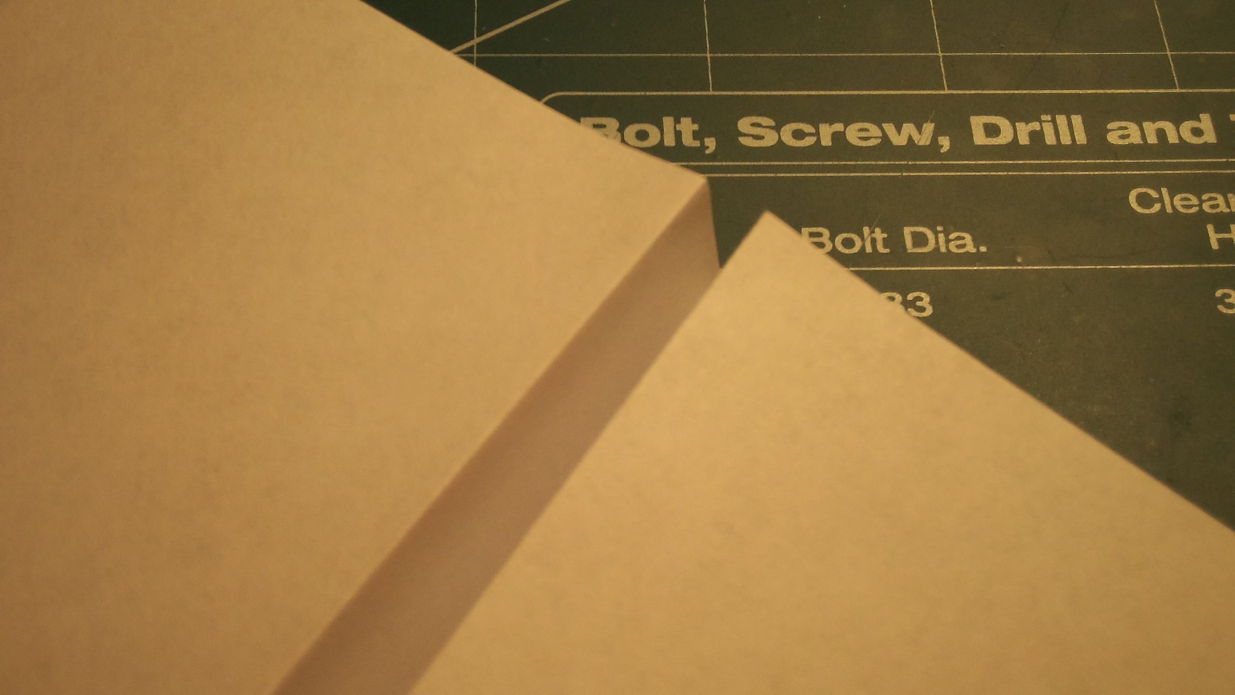 How to Make the Turbo Dagger Paper Airplane : 5 Steps - Instructables