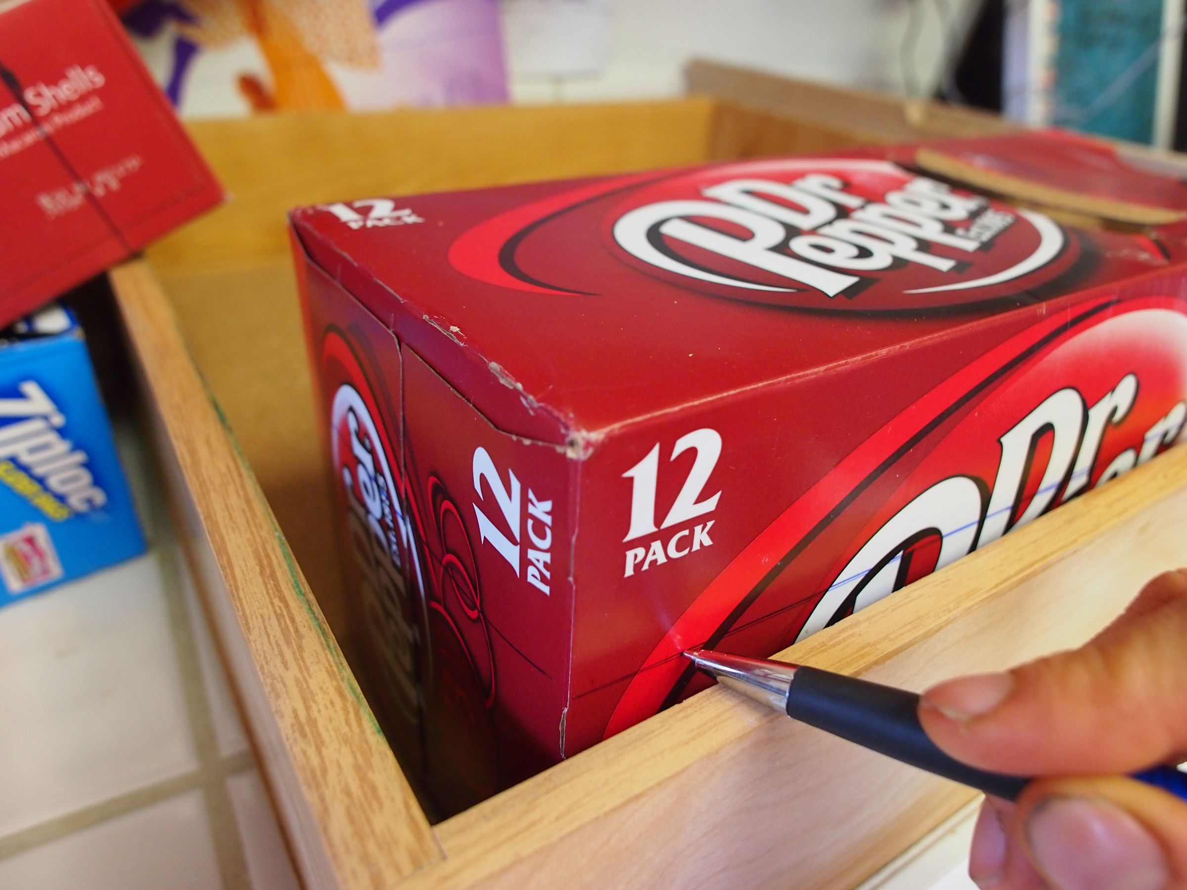 Custom Cereal Box Drawer Organiser : 7 Steps - Instructables