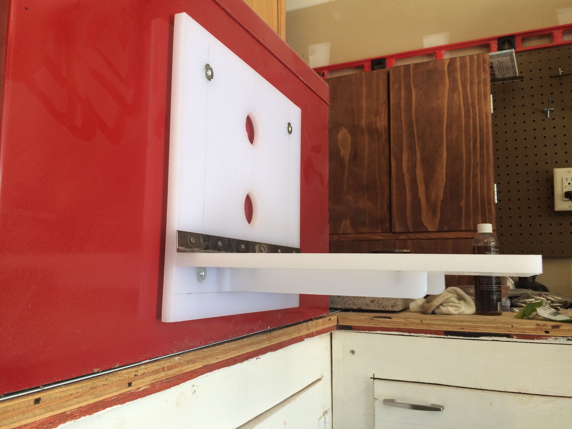 Magnetic Laptop Mount : 6 Steps (with Pictures) - Instructables