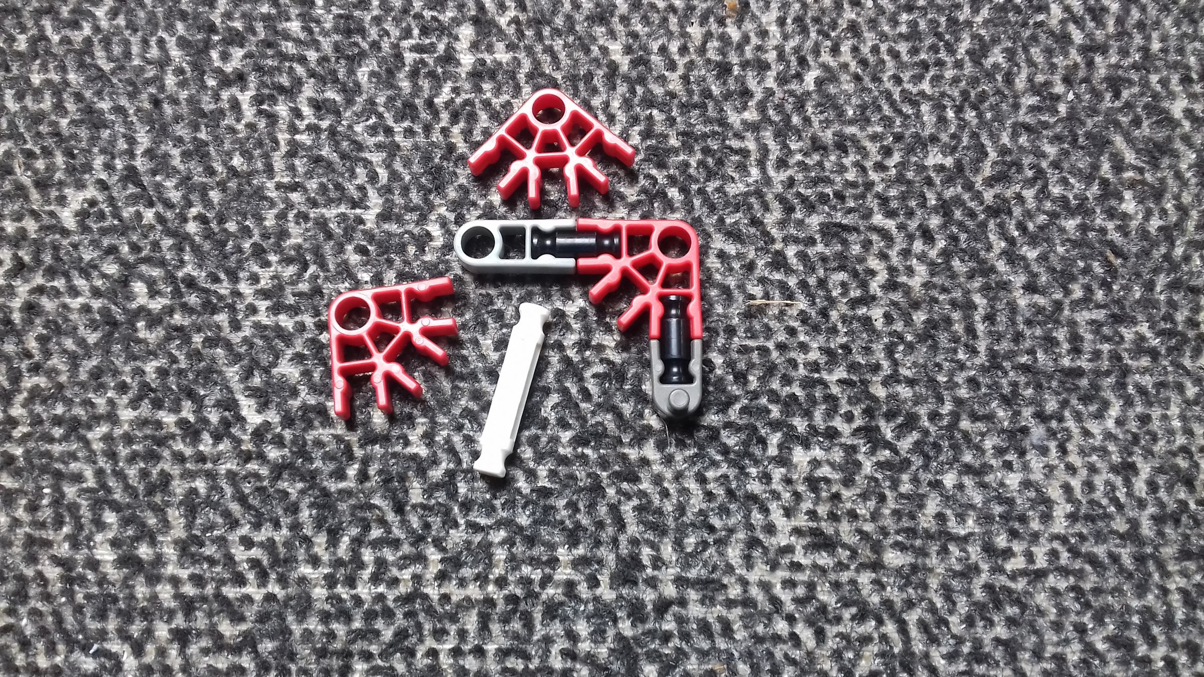 Knex Glock : 4 Steps - Instructables