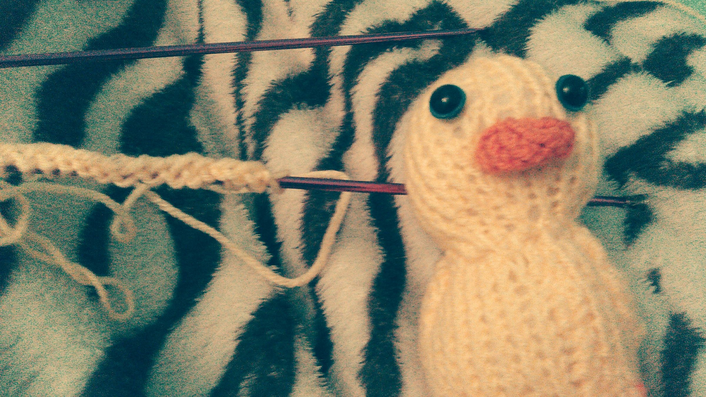 Knit Fluffy Duckies (Sqaishey Quack) : 6 Steps - Instructables