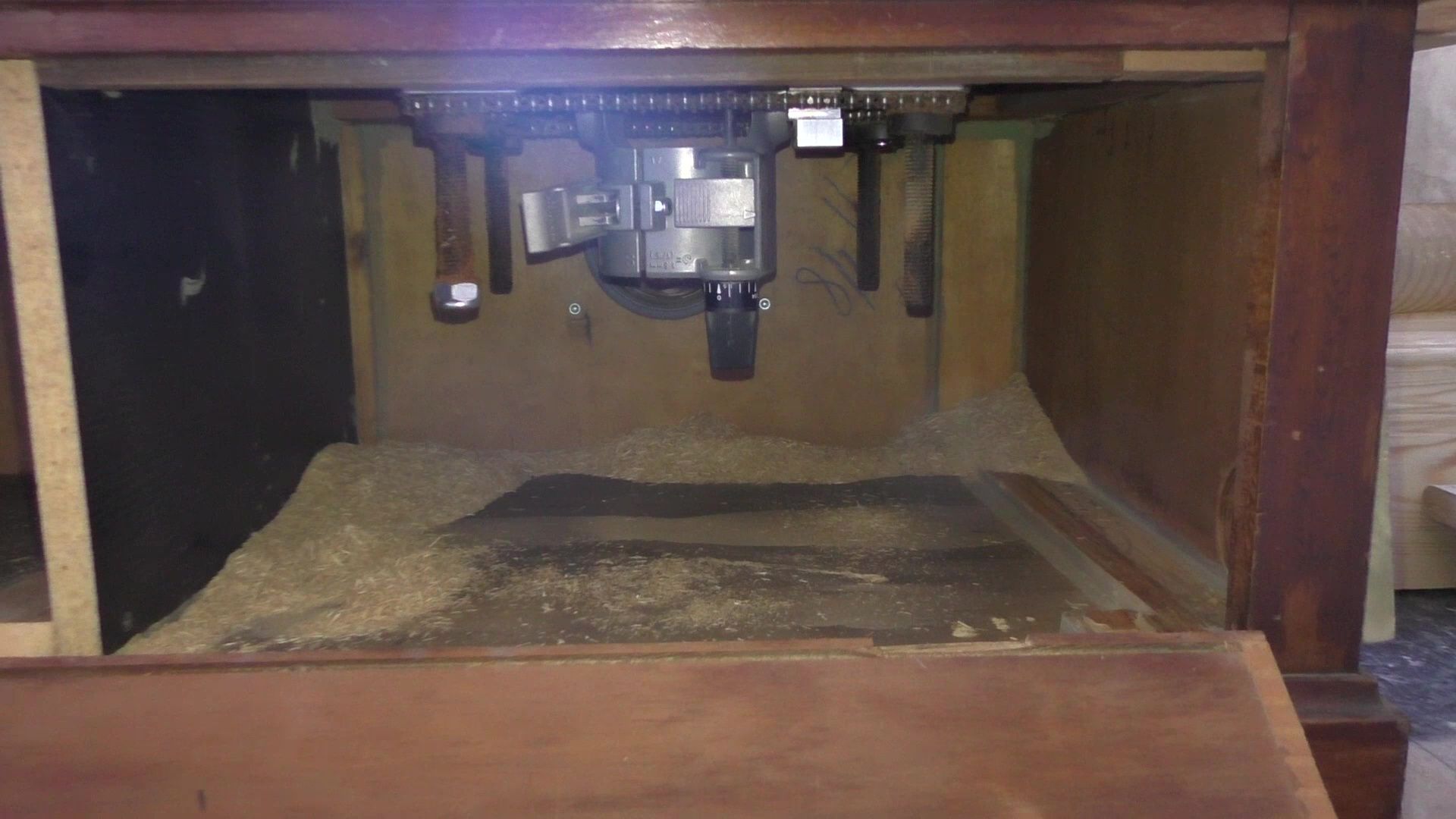 Almost Free Router Table : 5 Steps (with Pictures) - Instructables