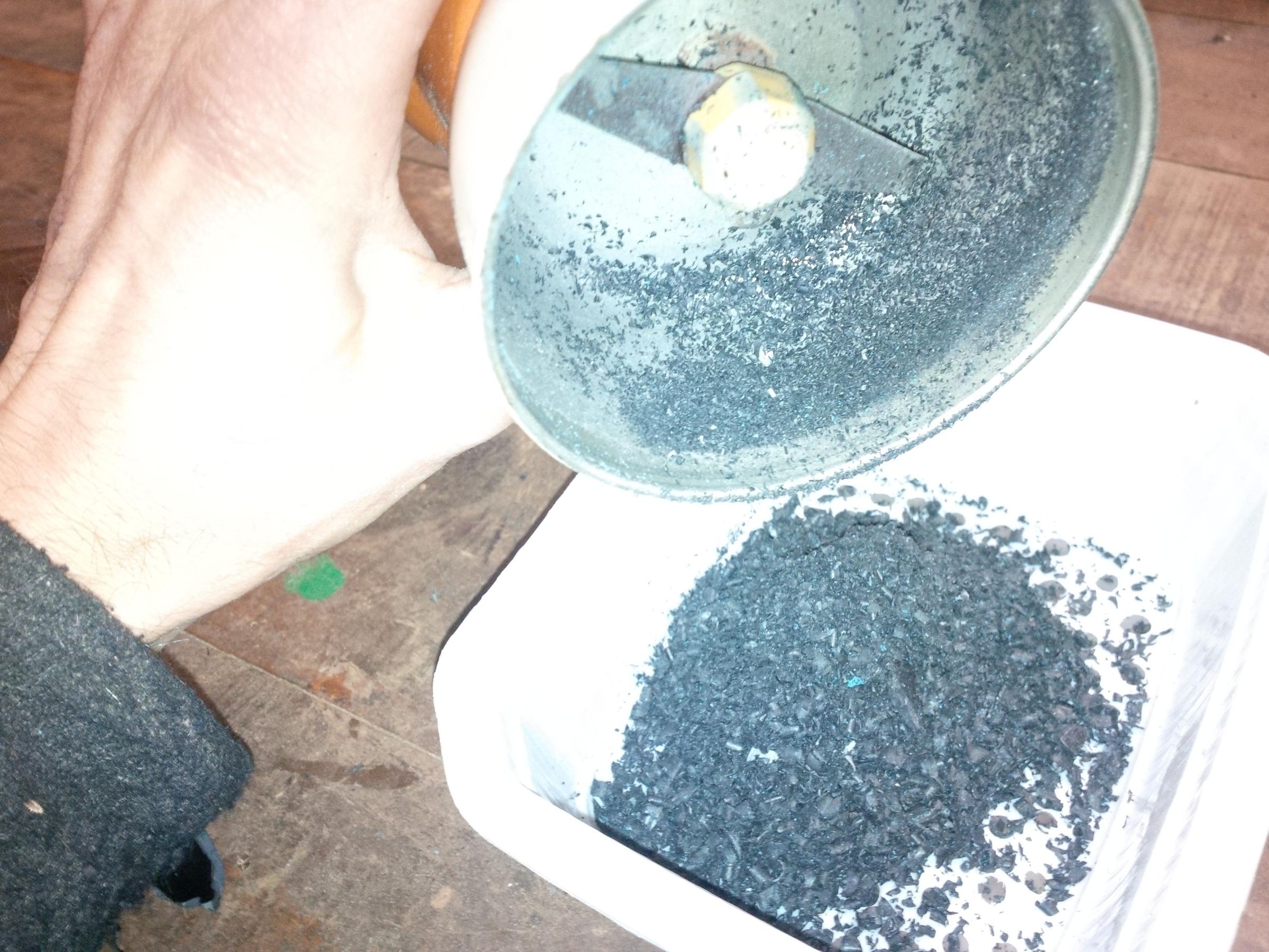 Recycle Plastic Into 3D Printer Filament at Home : 9 Steps (with ...