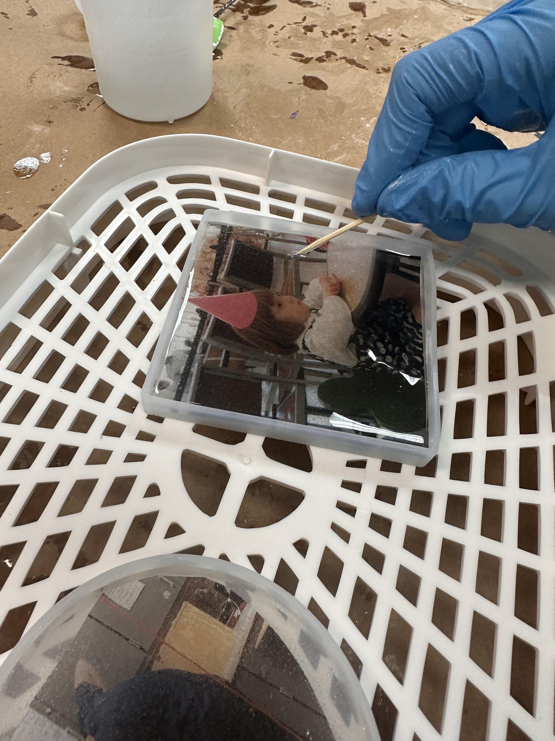 Resin Coasters : 5 Steps - Instructables