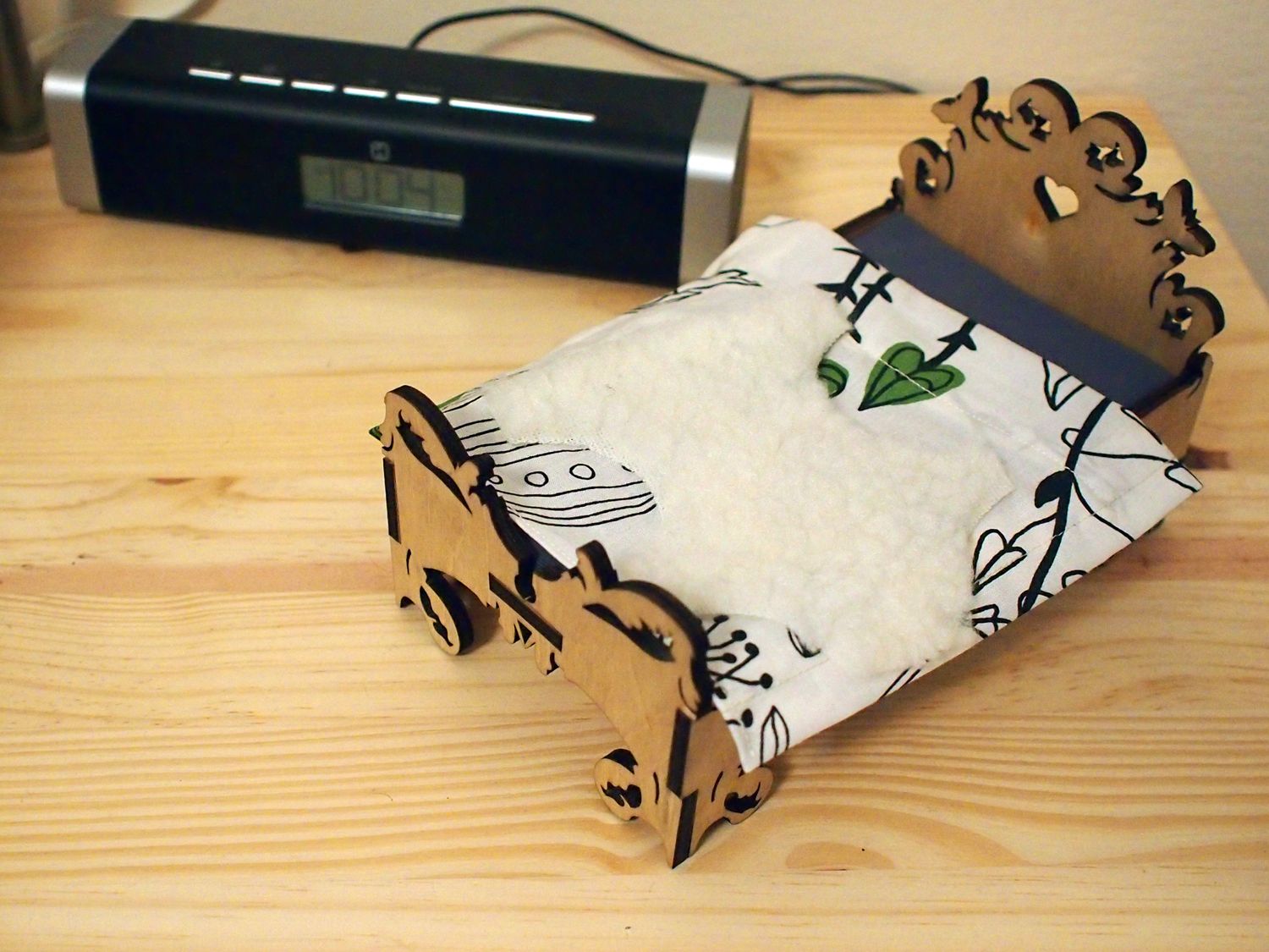 Phone Bed : 6 Steps (with Pictures) - Instructables