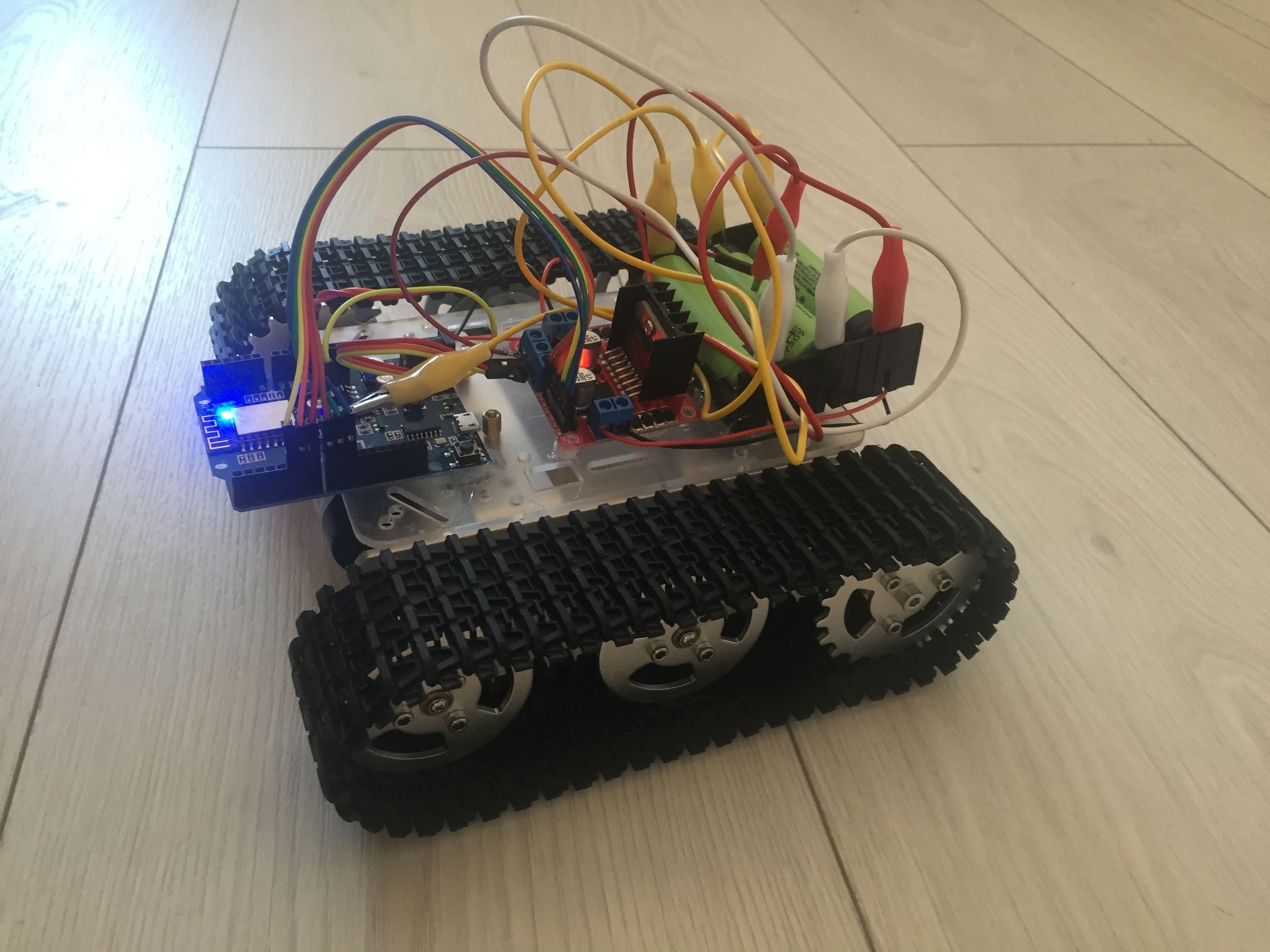 Wi-Fi Controlled Robot Using Wemos D1 ESP8266, Arduino IDE and Blynk ...