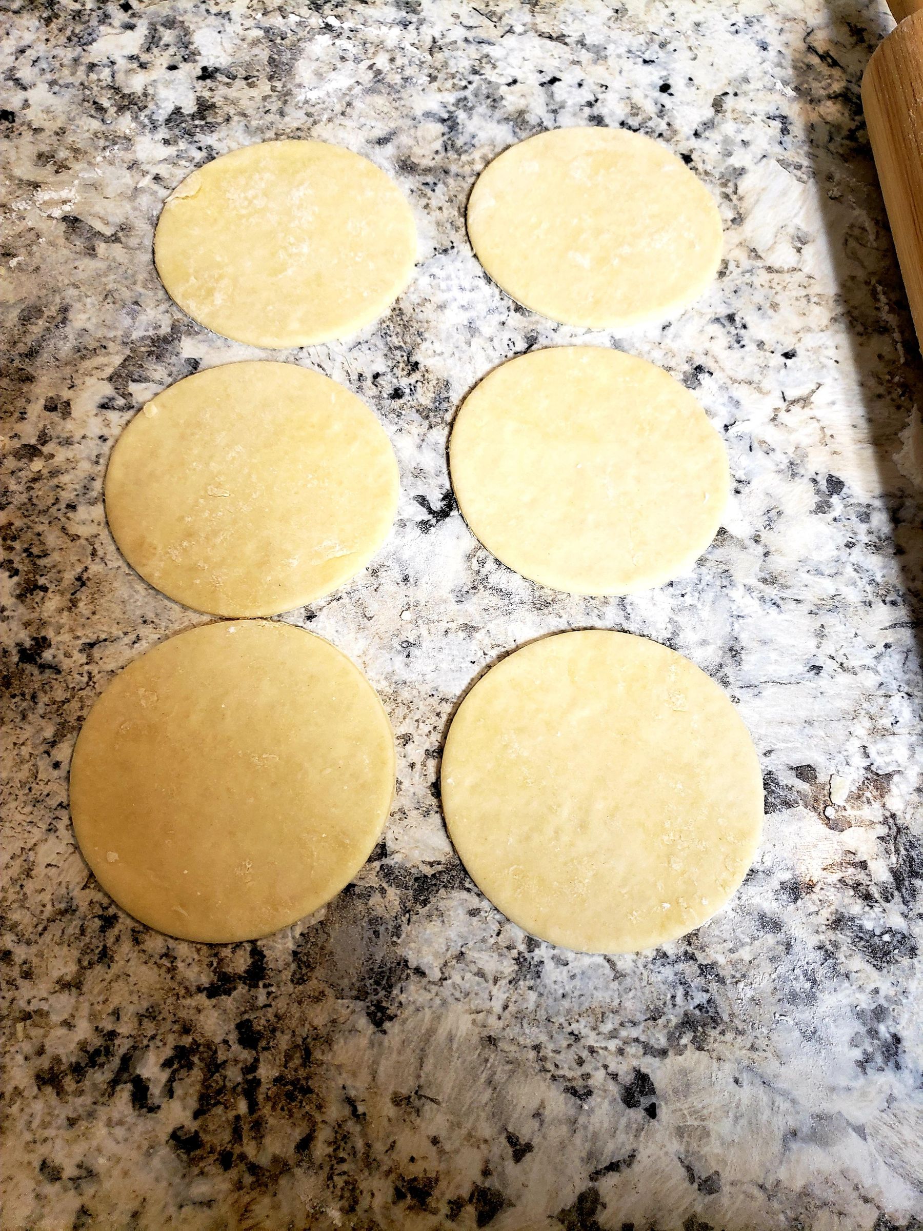 Floral Pinch Pies : 17 Steps (with Pictures) - Instructables