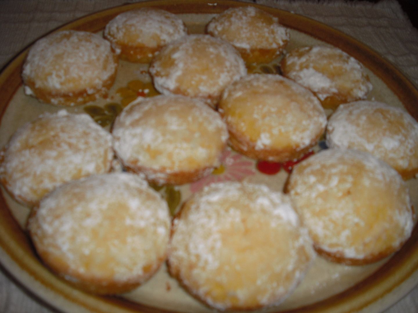 Powdered Sugar Butter Cakes - Instructables