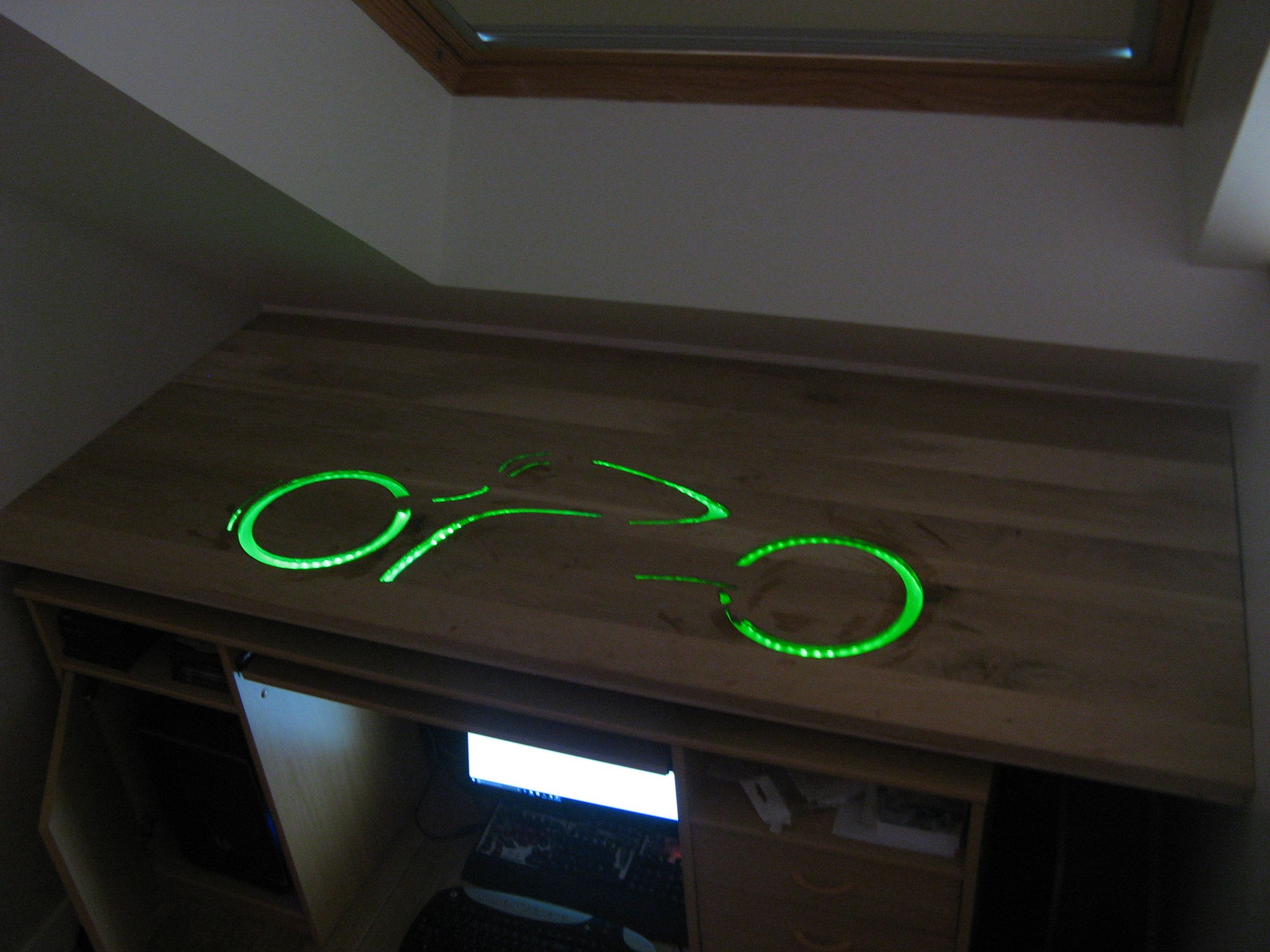 Make a Led Tron Desk and Led Tron Clock : 15 Steps (with Pictures ...