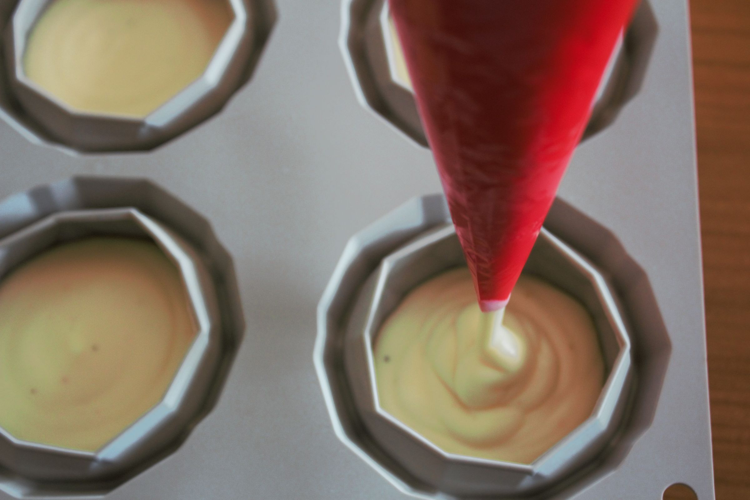 Choco Shock Cake : 7 Steps (with Pictures) - Instructables