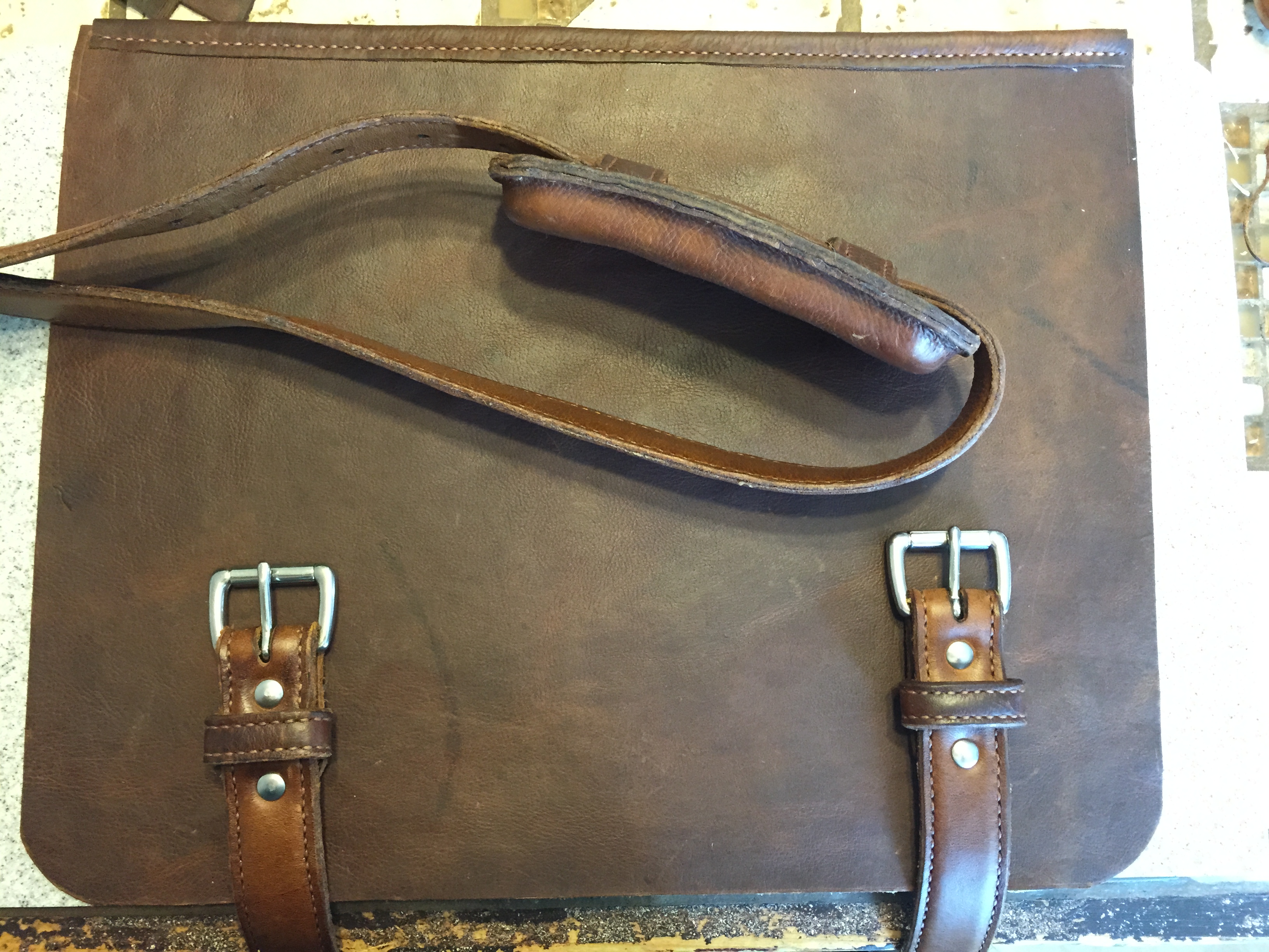 Leather Briefcase : 12 Steps (with Pictures) - Instructables