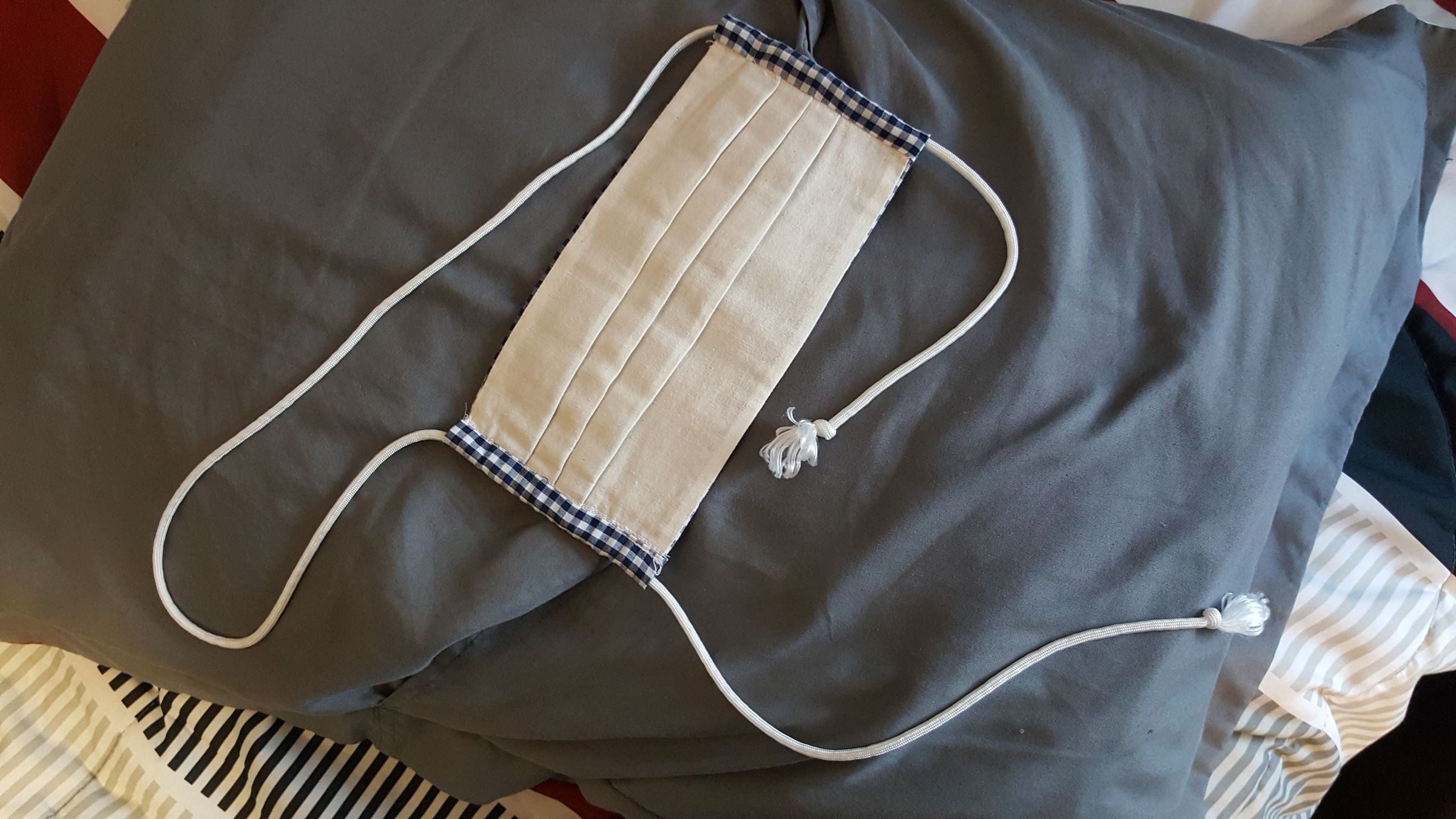Face Mask Ear Saver : 7 Steps - Instructables