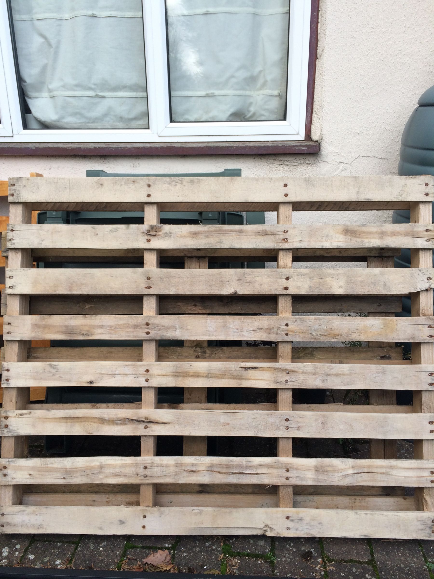 Pallet Wood Laptop Riser : 11 Steps (with Pictures) - Instructables