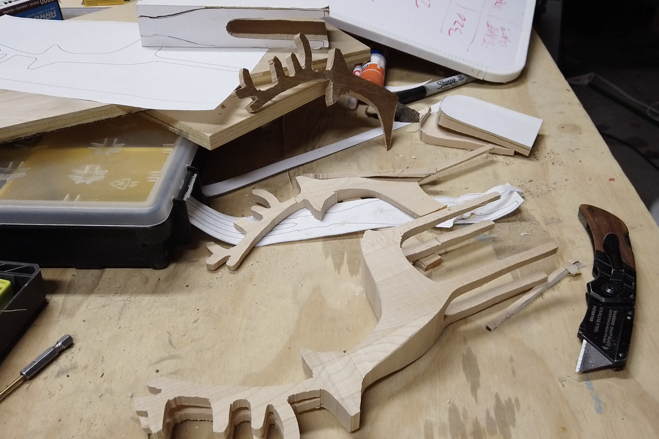 A Modern Bandsaw Reindeer : 8 Steps (with Pictures) - Instructables