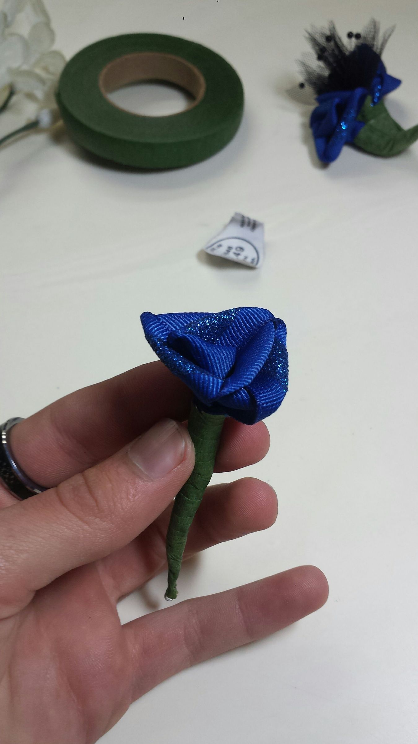 Corsage and Boutonniere : 8 Steps (with Pictures) - Instructables