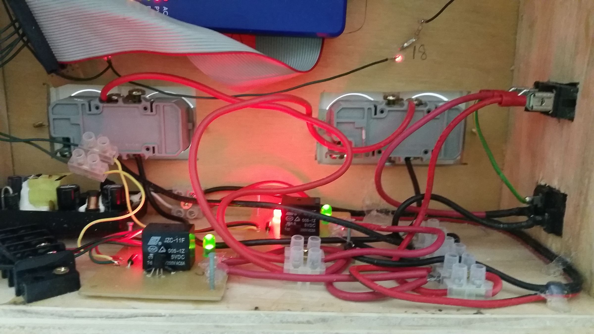 Web Based, Raspberry Pi Controlled, 2 Channel Relay Mains Control Box ...