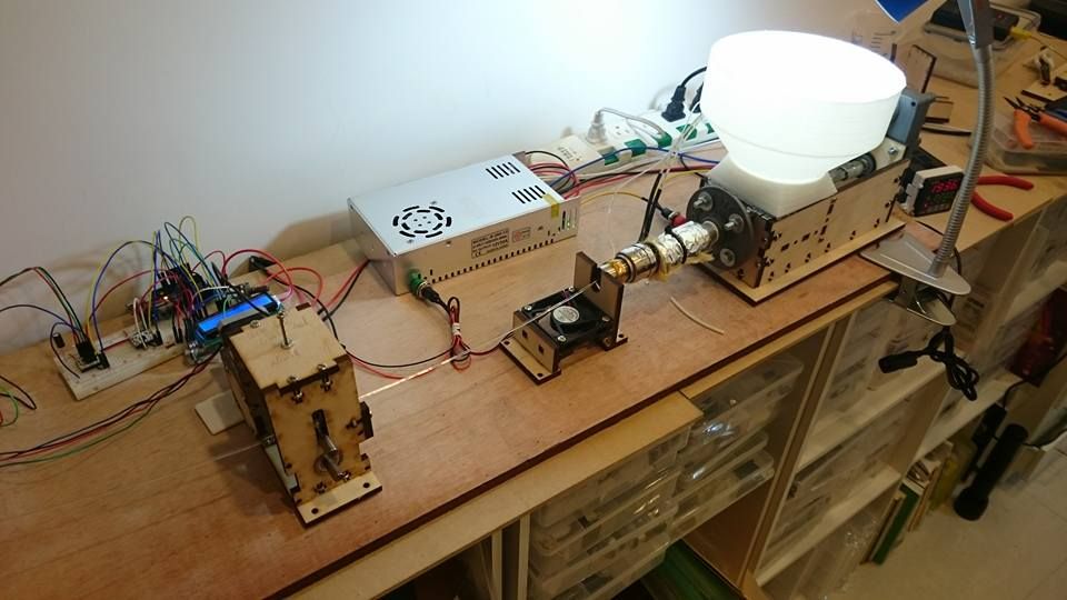 Building a DIY Filament Width Sensor Using Digital Caliper : 4 Steps ...
