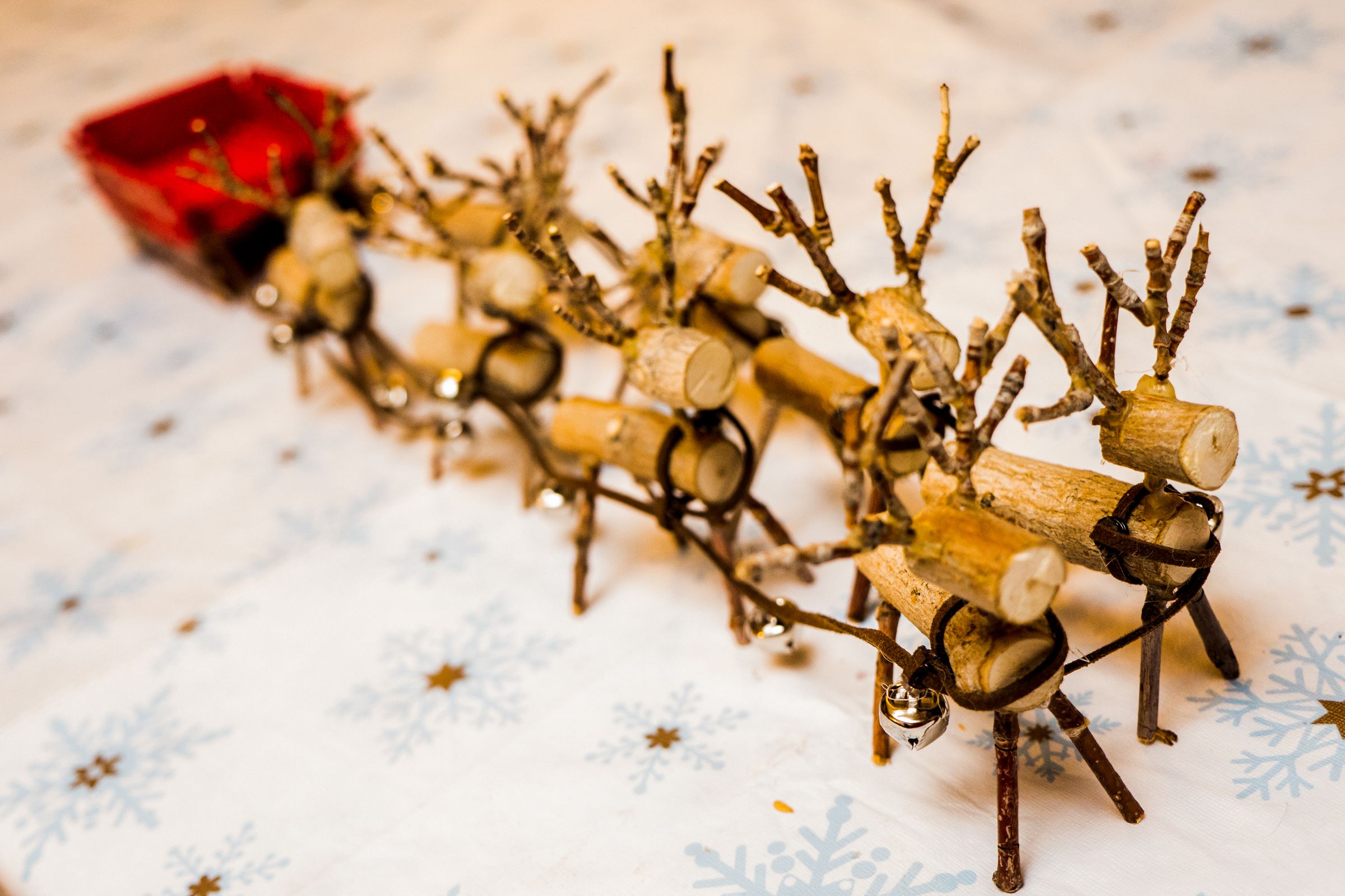 Miniature Wooden Reindeer and Sleigh : 7 Steps (with Pictures ...