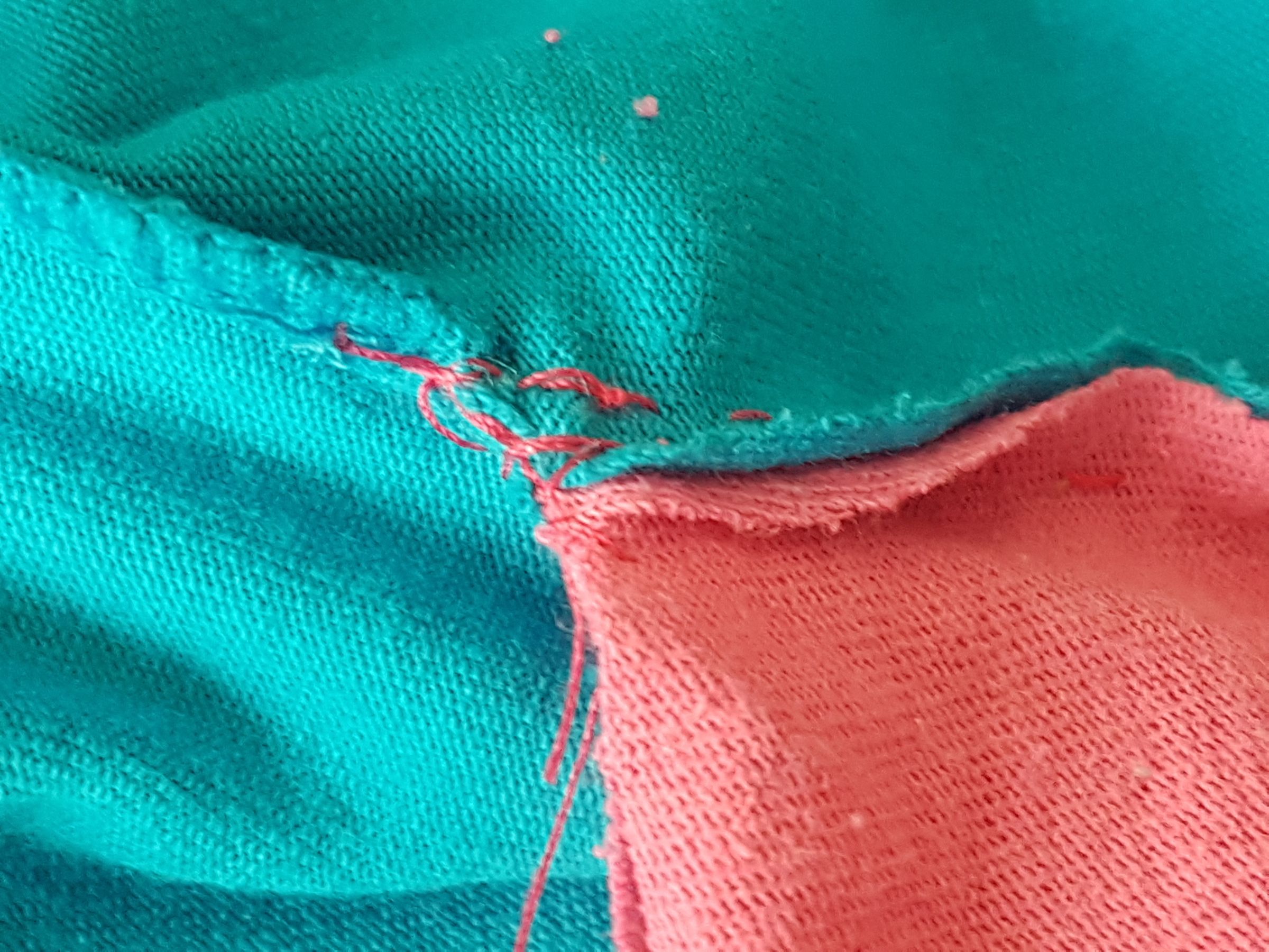 Hand Sew a Pocket Into a Dress : 7 Steps (with Pictures) - Instructables