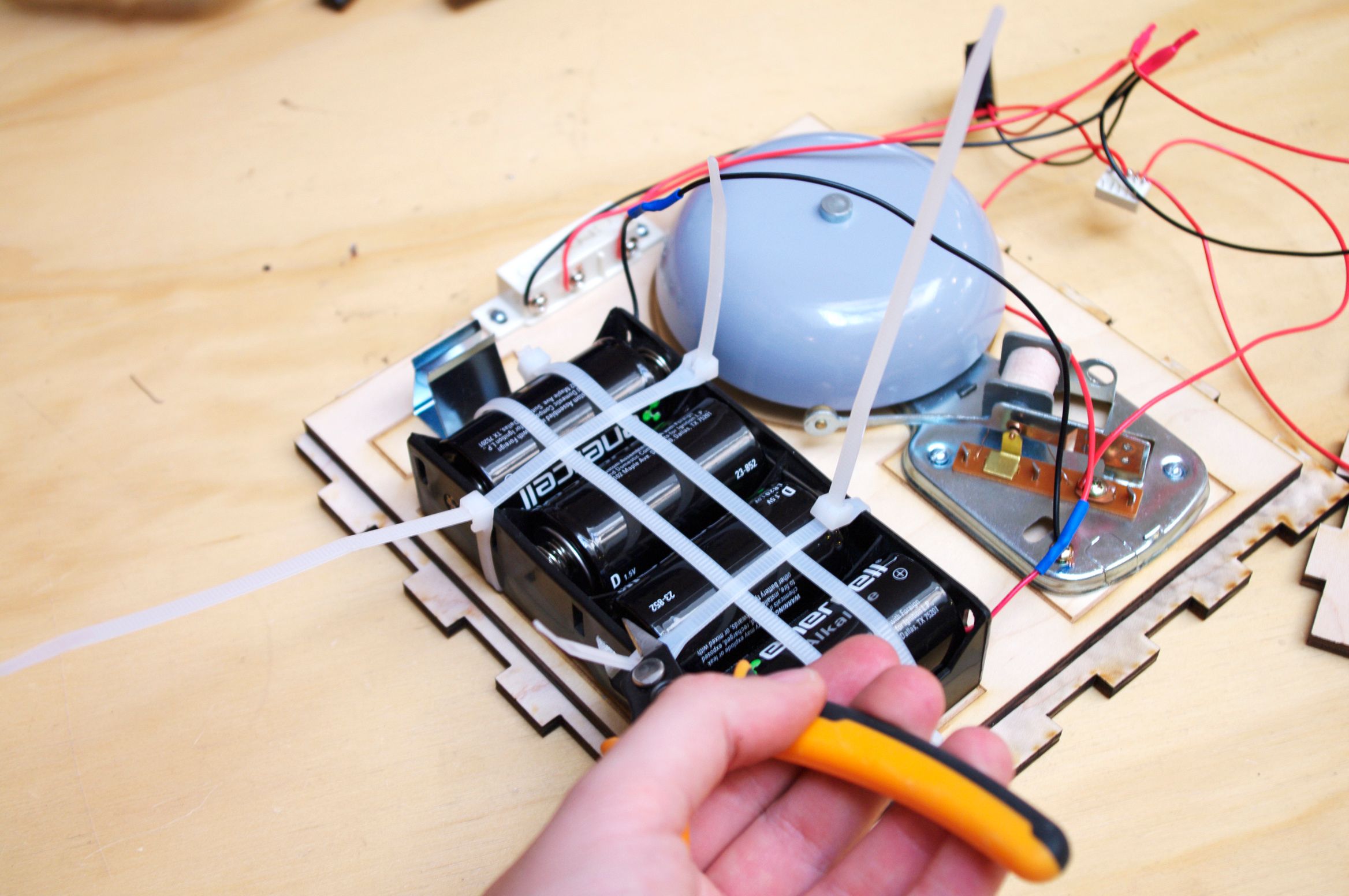 Prank Box : 17 Steps (with Pictures) - Instructables