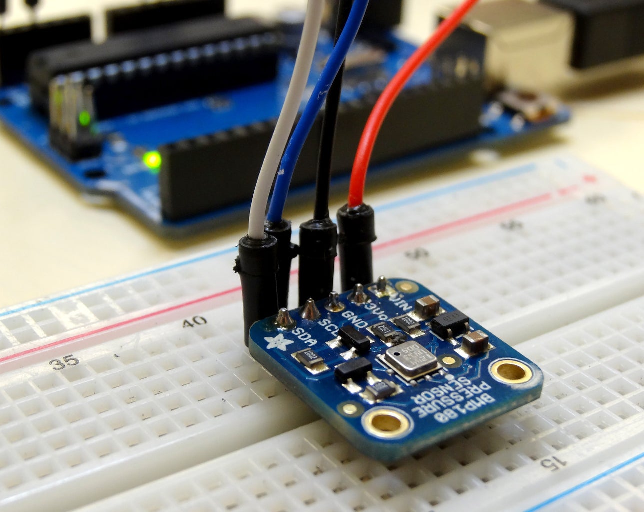 Plotting And Graphing Live Data From Arduino Using The Power Of Python