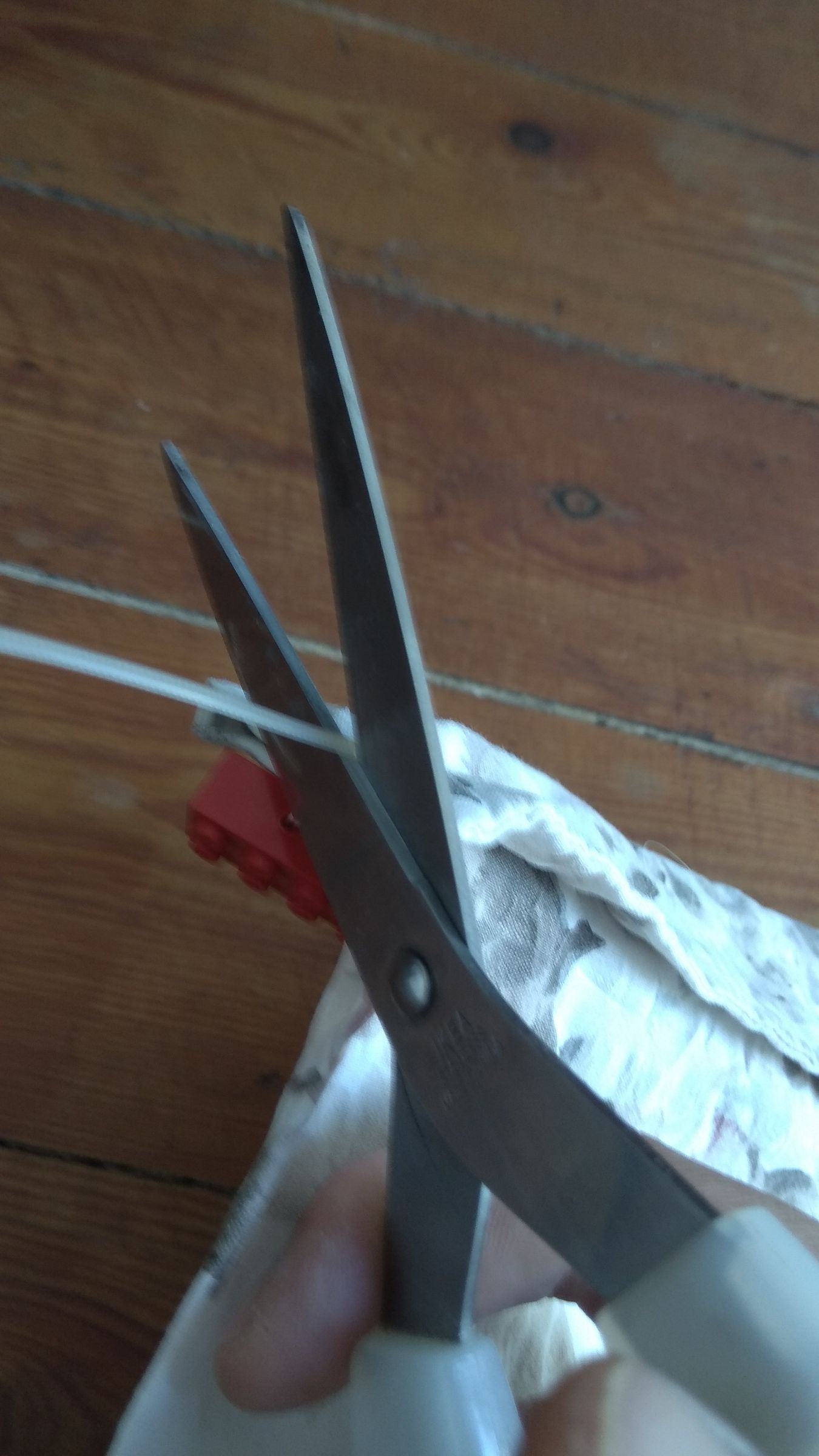 Easy Roof Window Curtain With Lego : 3 Steps - Instructables