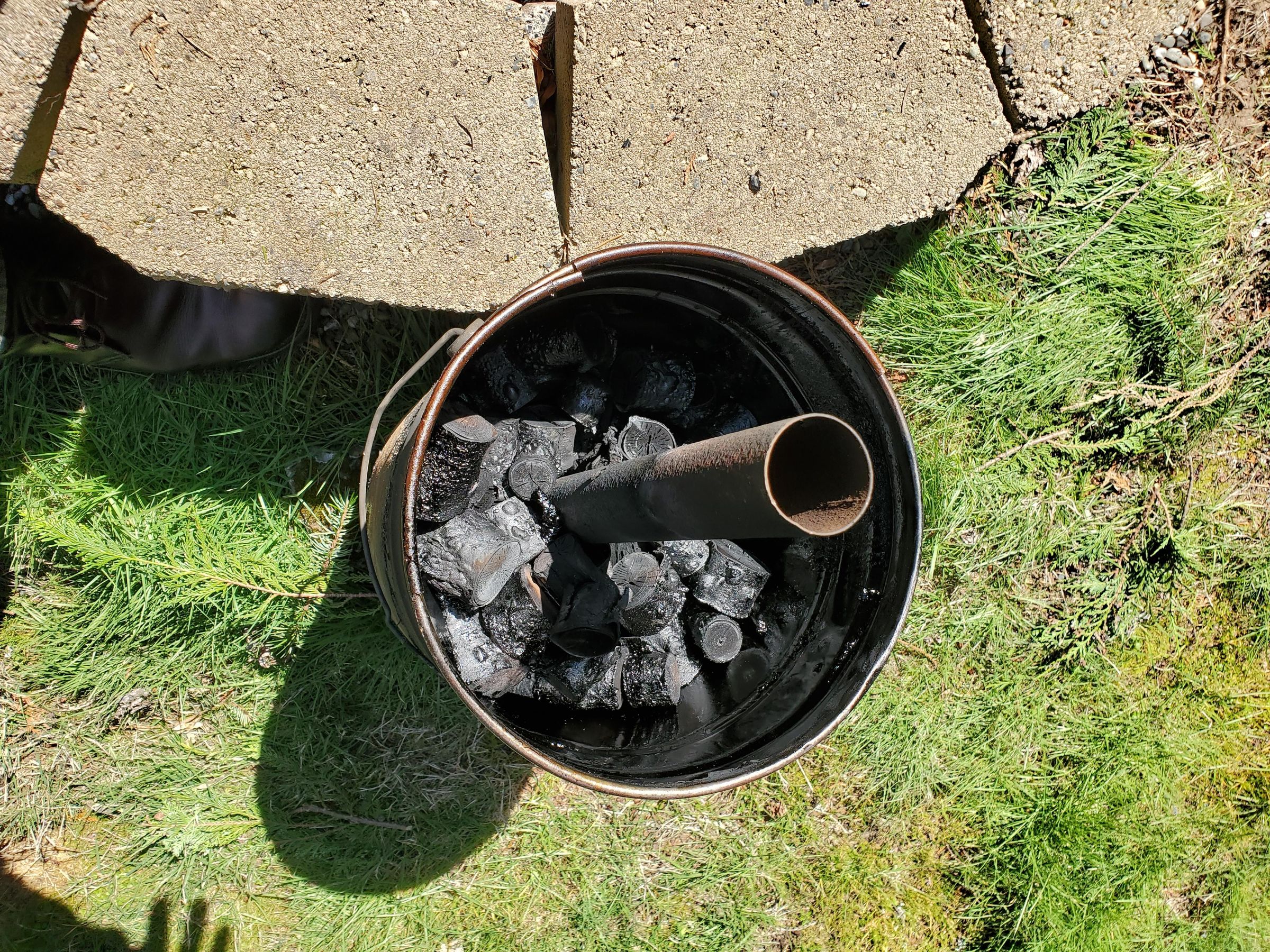 Alder Charcoal Chunks - Using a Retort : 3 Steps (with Pictures ...