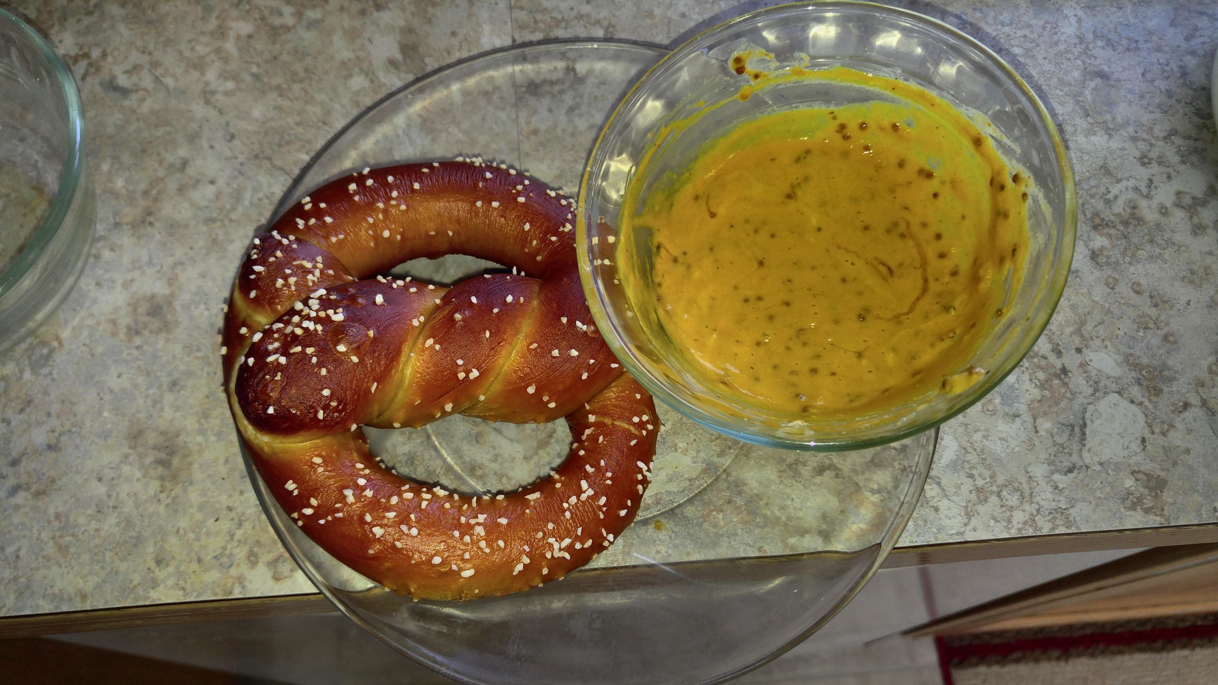 Philadelphia Soft Pretzels : 4 Steps - Instructables
