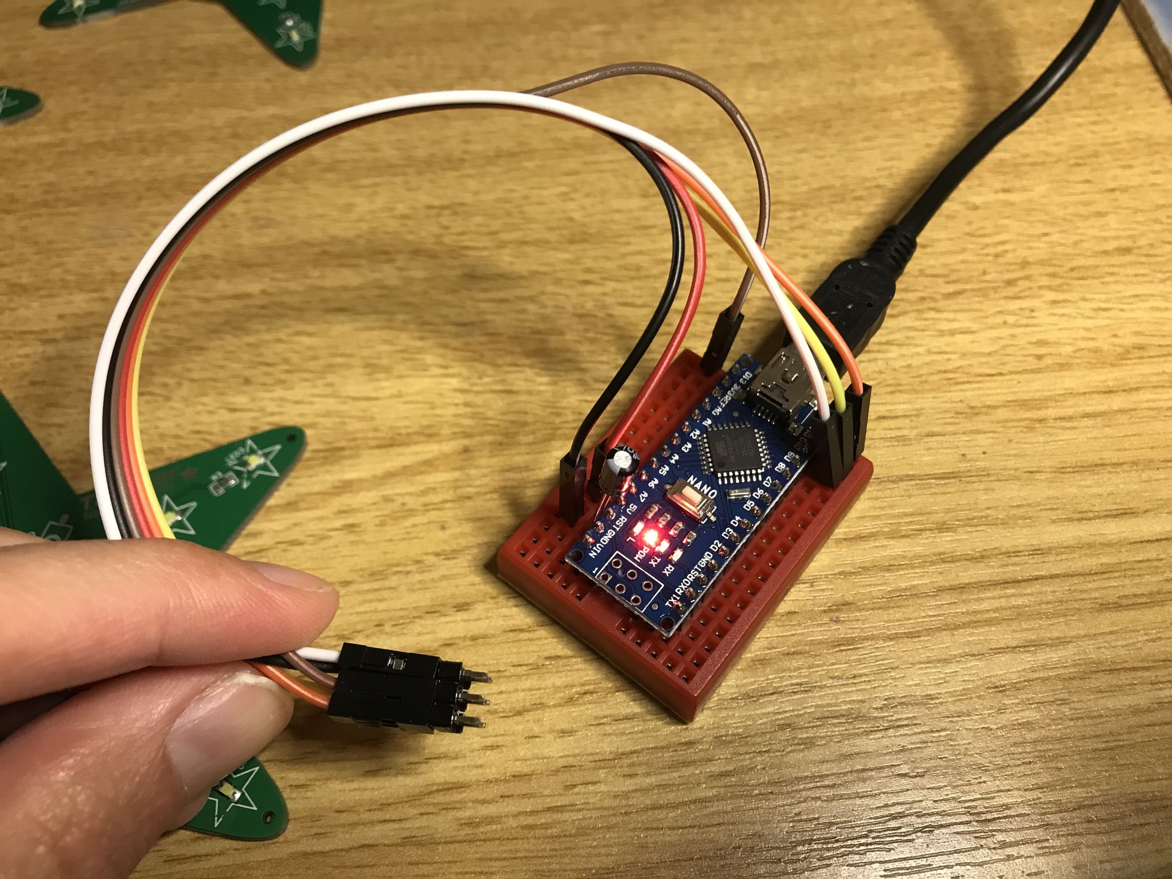 Learn How to Design a Custom Shaped PCB With EasyEDA Online Tools : 12 ...