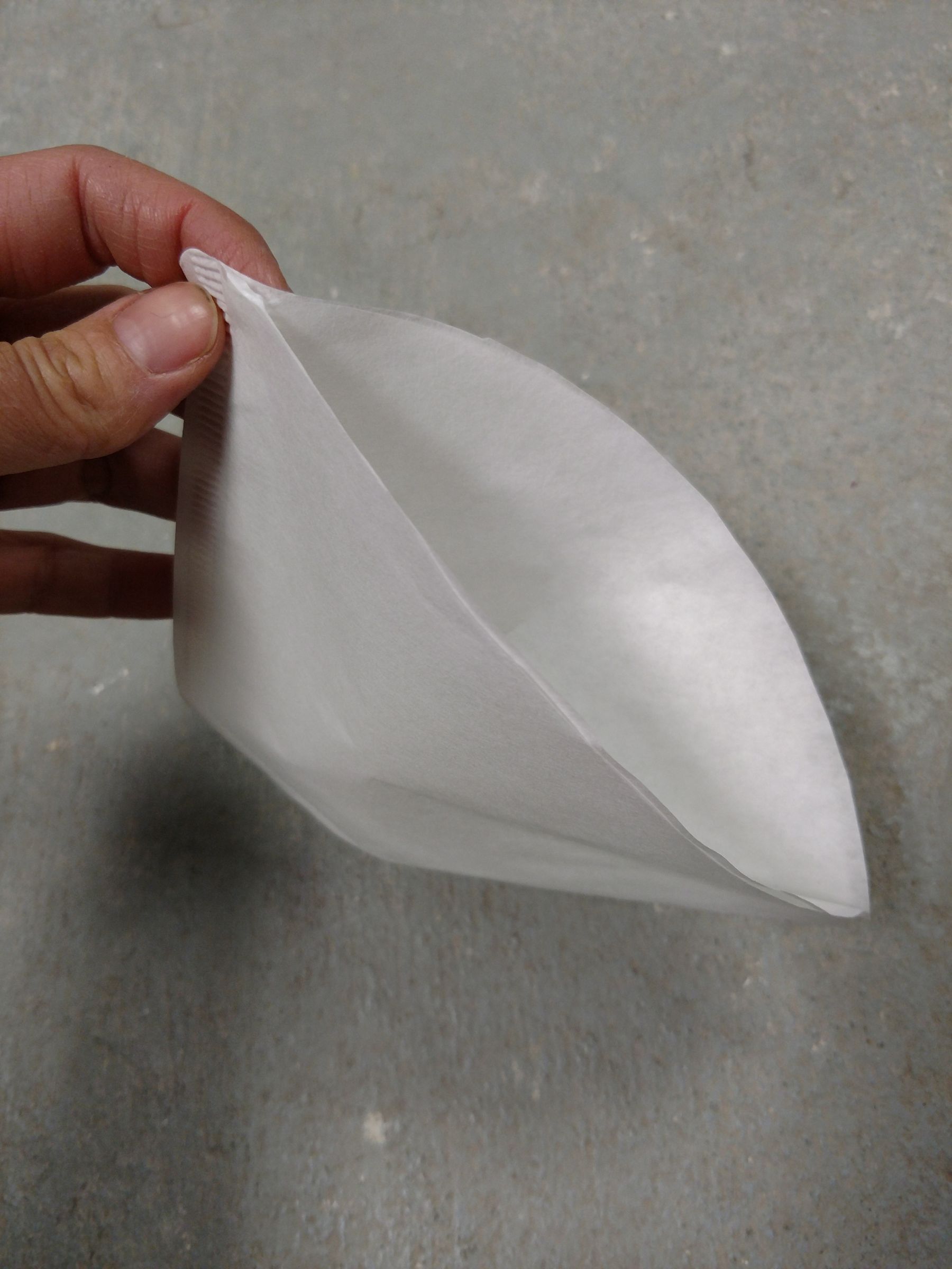 Coffee Filter Make-do Face Masks : 4 Steps - Instructables