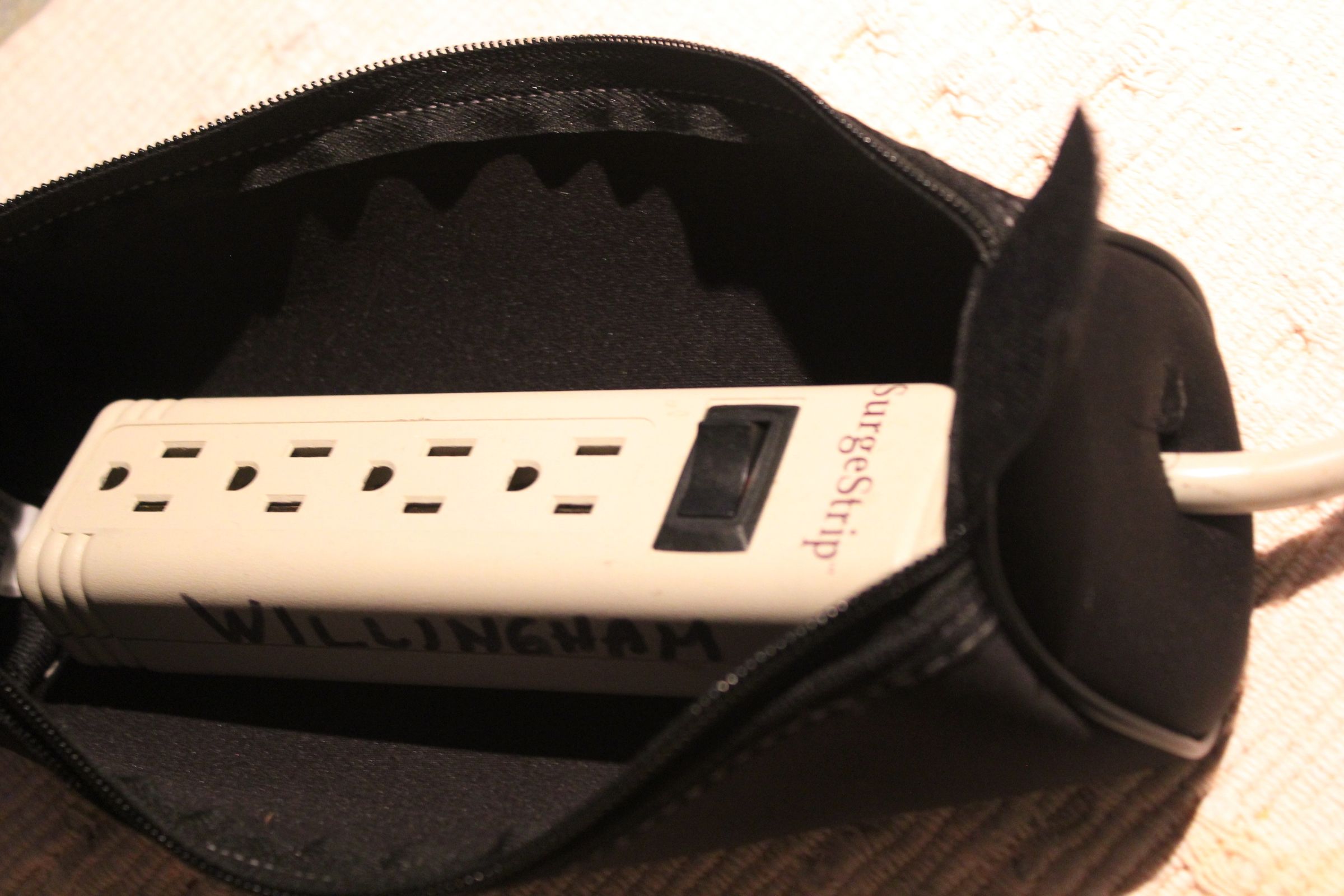 Toiletry Kit Charging Station : 6 Steps - Instructables