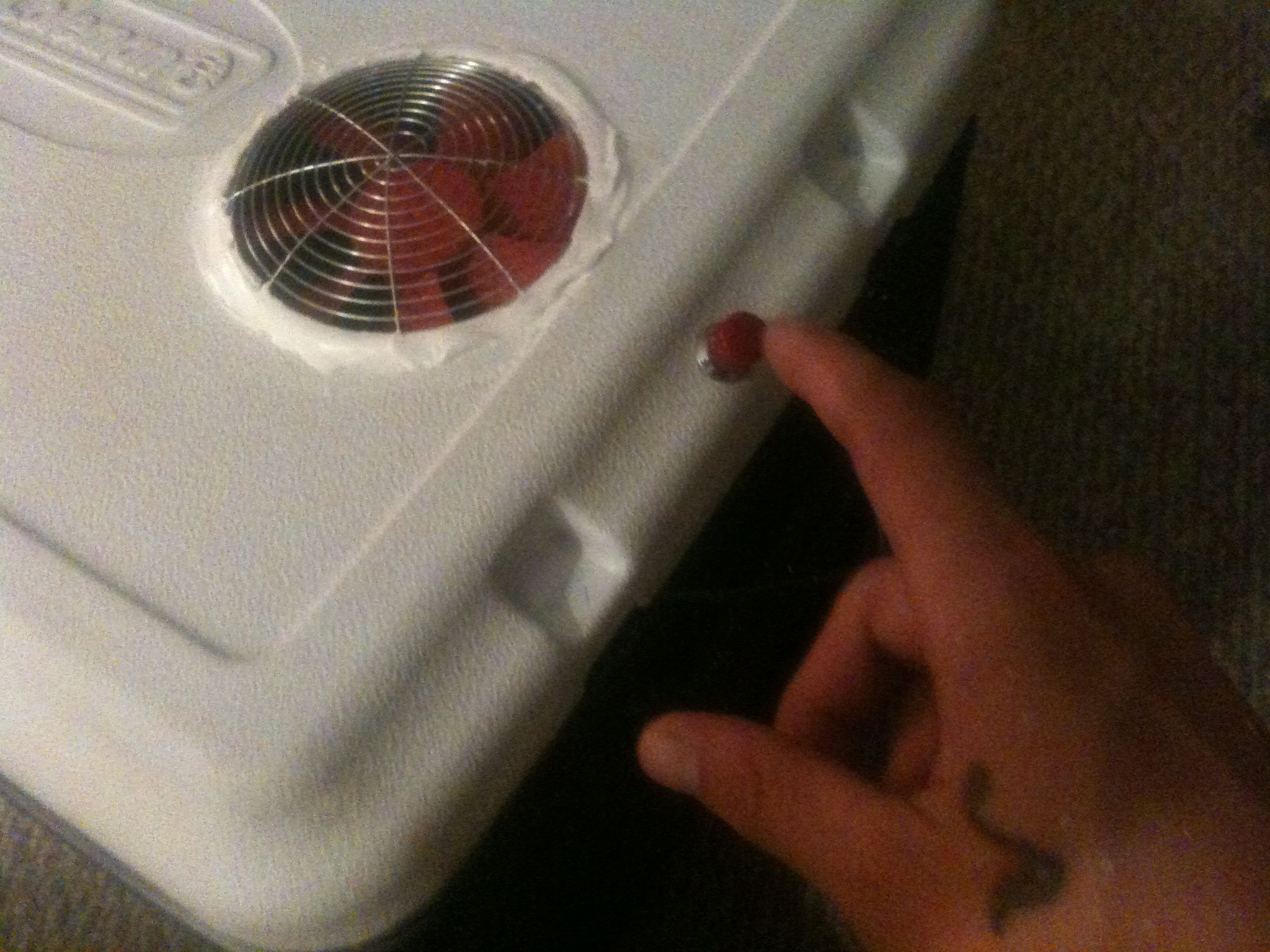 Switch Operated Cool(er) for 2 : 5 Steps - Instructables