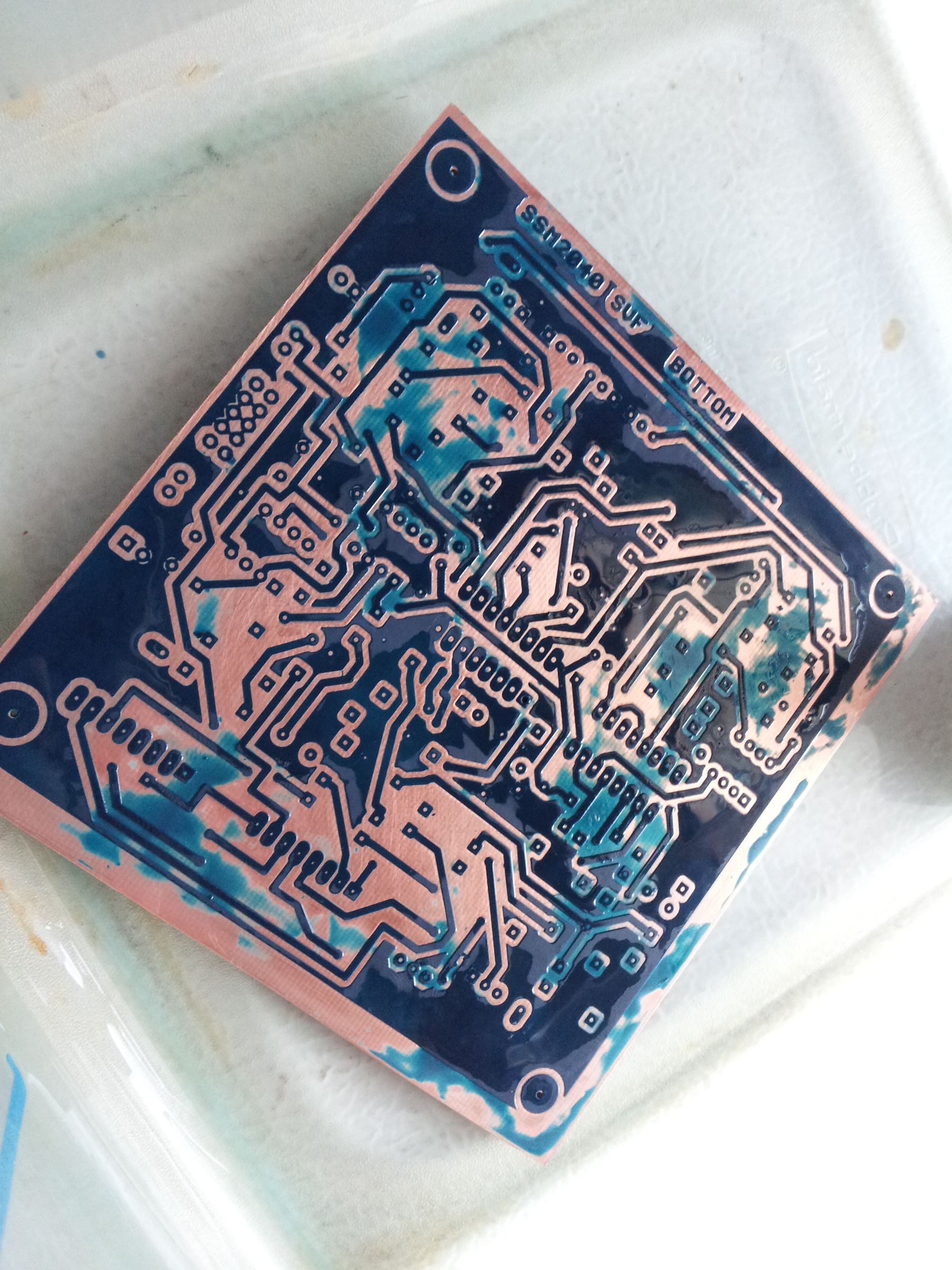 DIY PCB Using Liquid Photoresist : 6 Steps (with Pictures) - Instructables