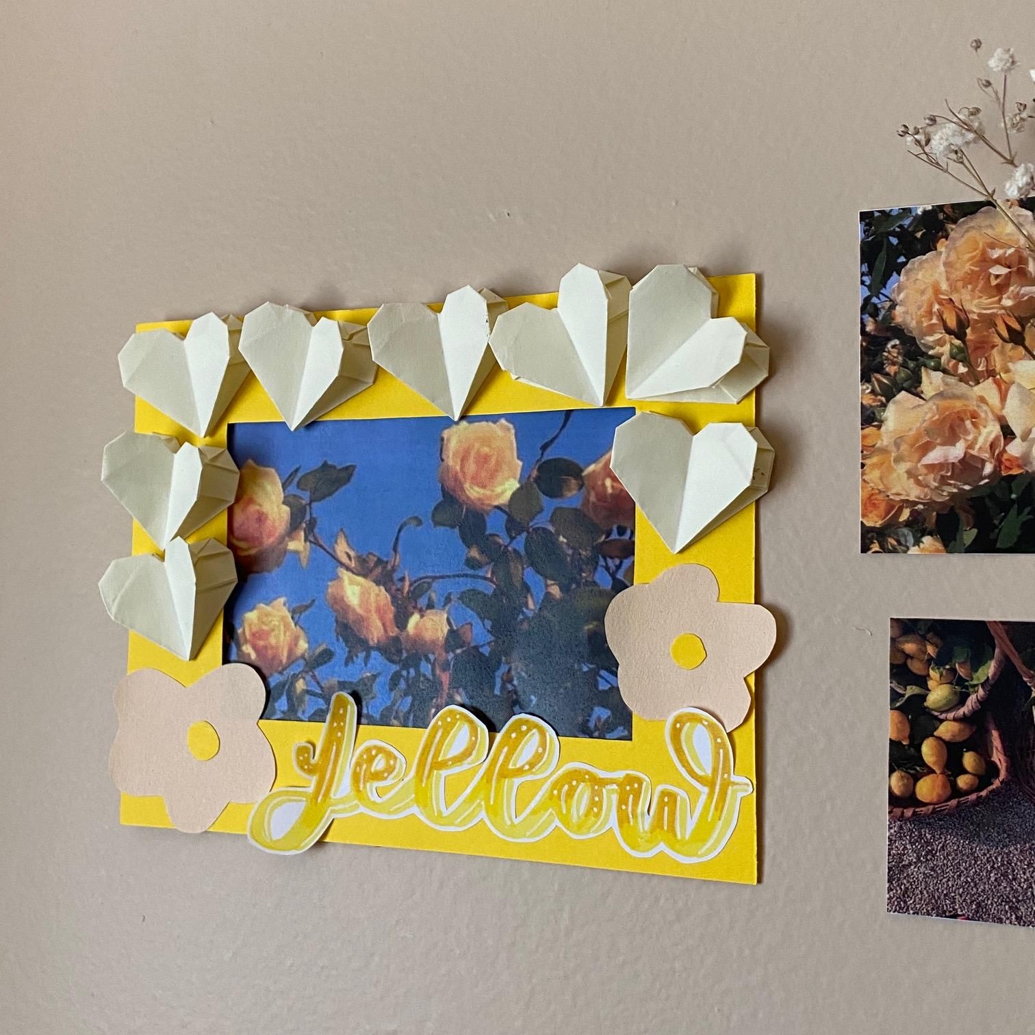 Yellow Flowers and Origami Heart Photo Frame : 3 Steps - Instructables