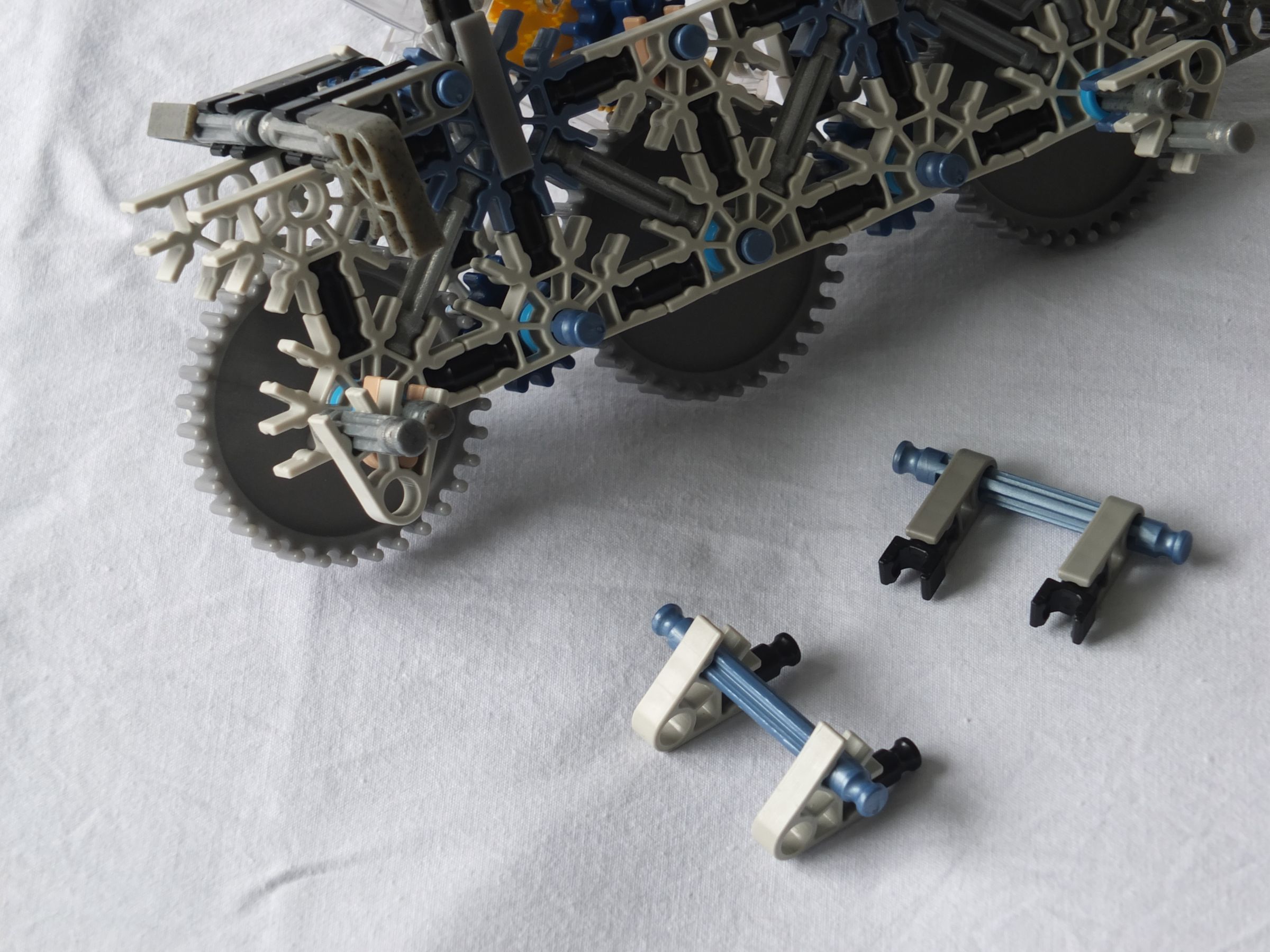 K'NEX Motorized AT-AT From Star Wars : 5 Steps (with Pictures ...