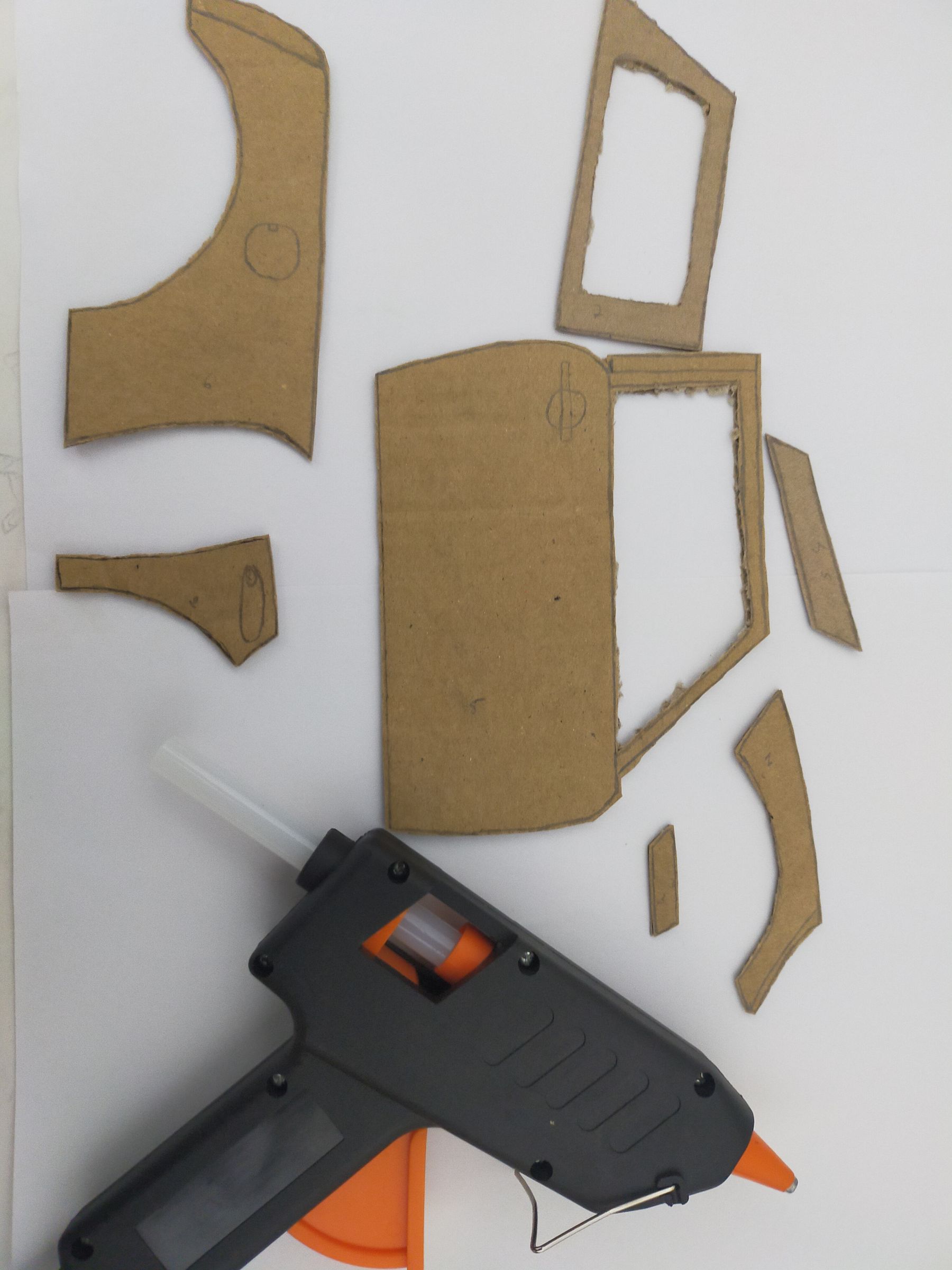 A Cardboard Mini Cooper : 6 Steps - Instructables