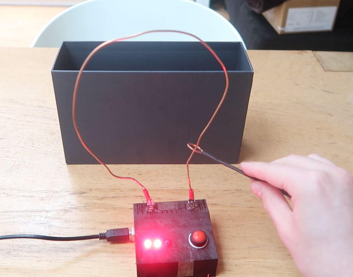Portable Buzz Wire Game : 8 Steps - Instructables