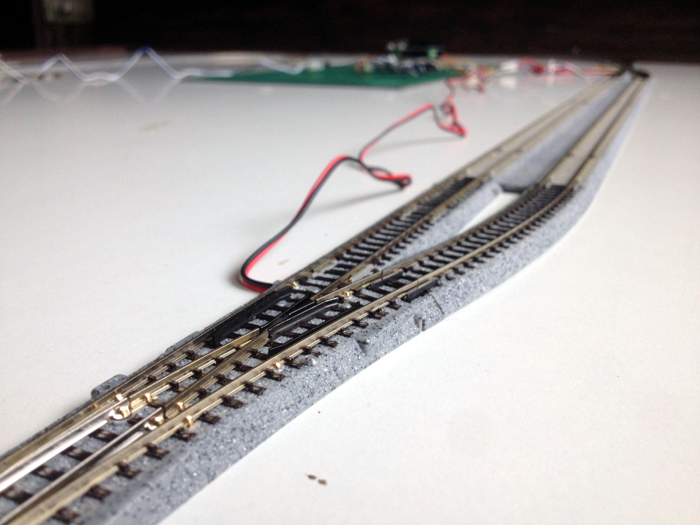 two train automated layout | Model Scenery Tutorials