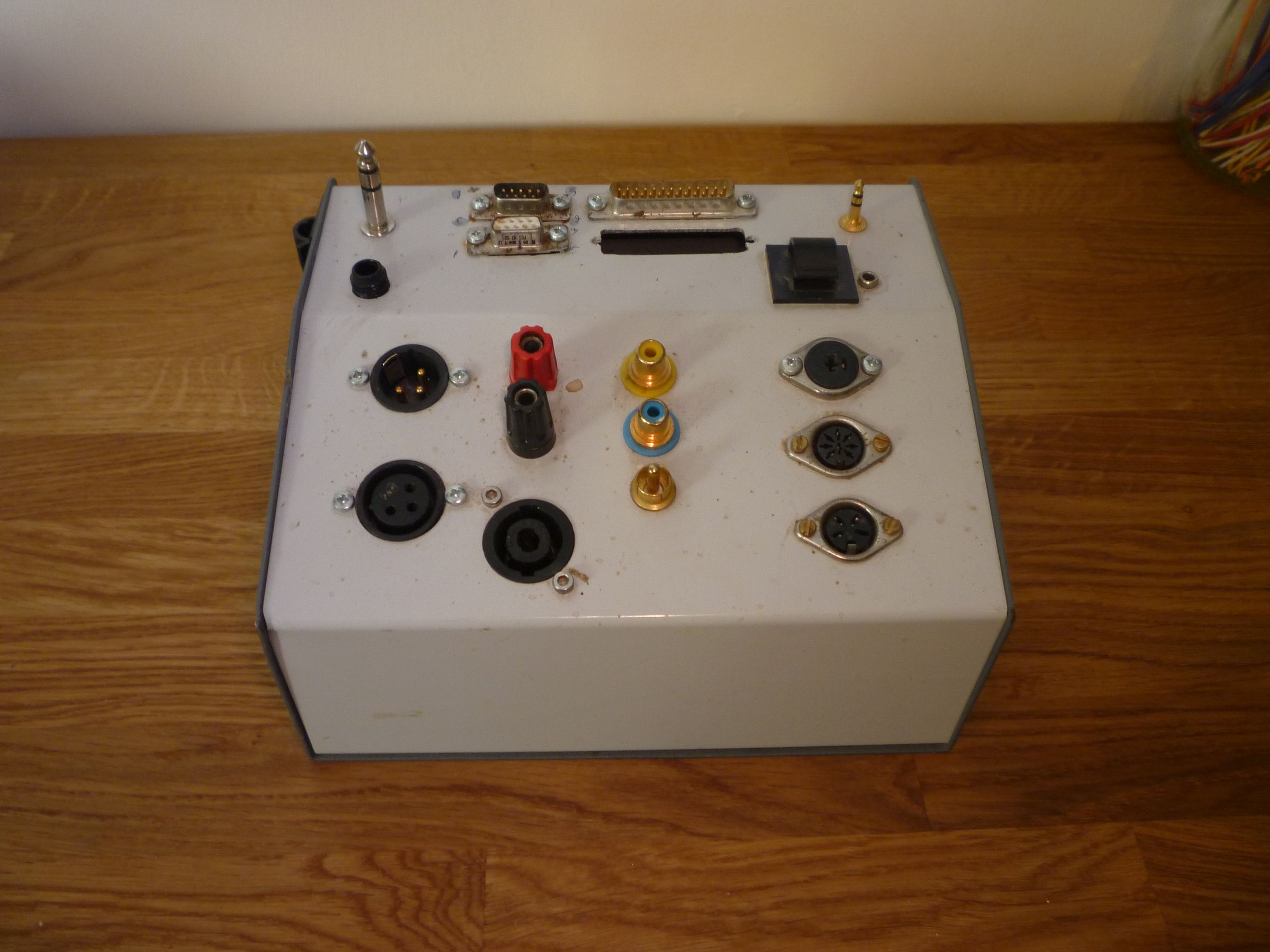 Soldering Fiddly Plugs & Sockets - Instructables