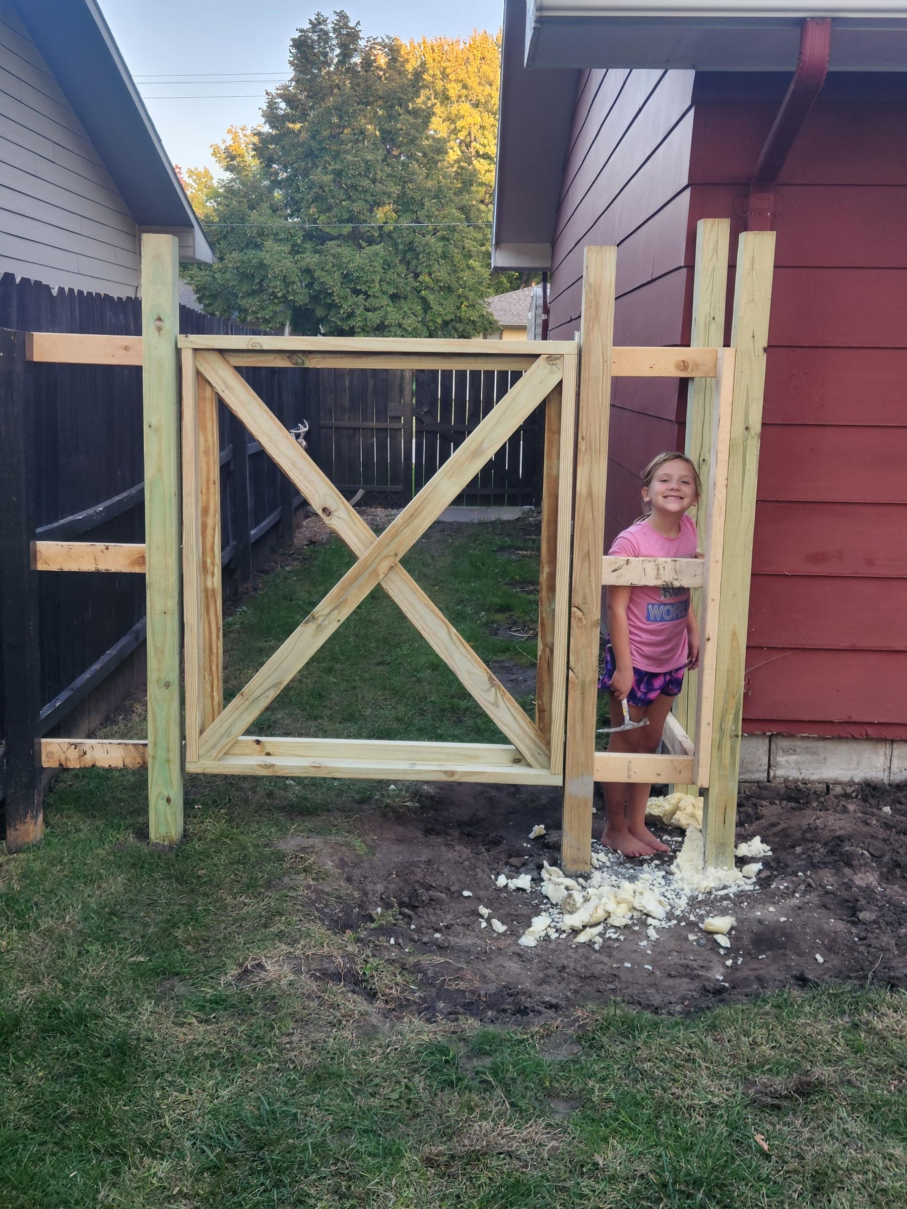 Build a Wooden Fence and Gate : 13 Steps (with Pictures) - Instructables