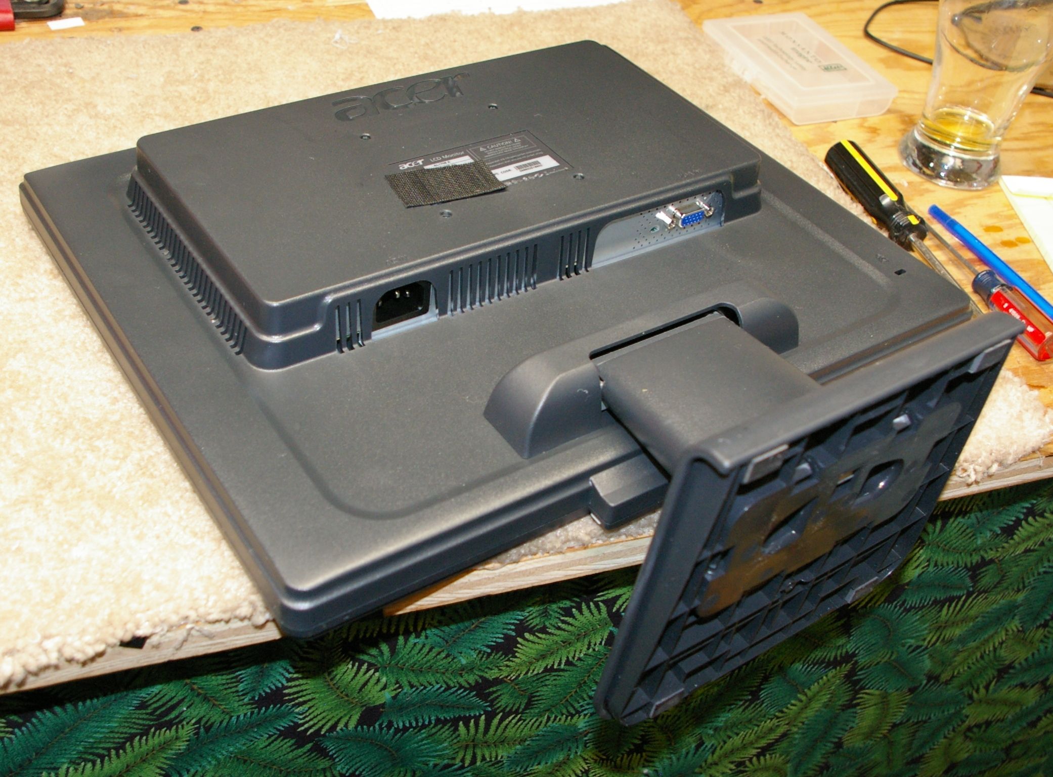 Wireless Raspberry Pi Digital Picture Frame in a Shadow Box : 10 Steps ...