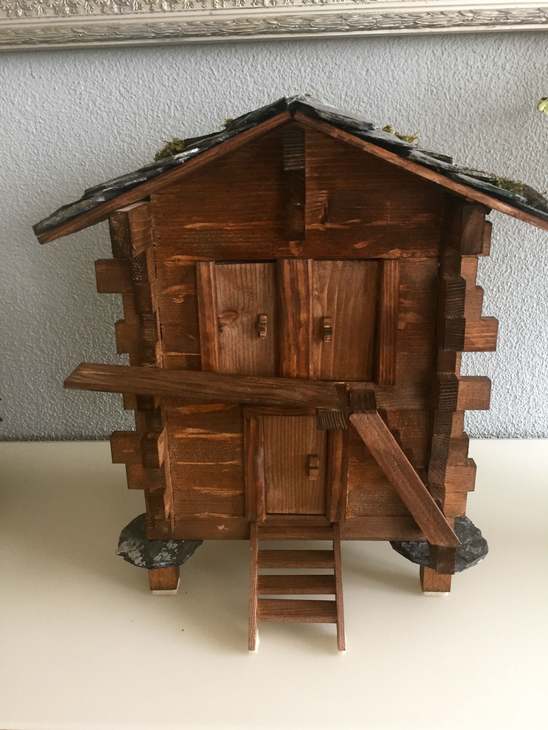 Create a Small Wood House : 10 Steps (with Pictures) - Instructables