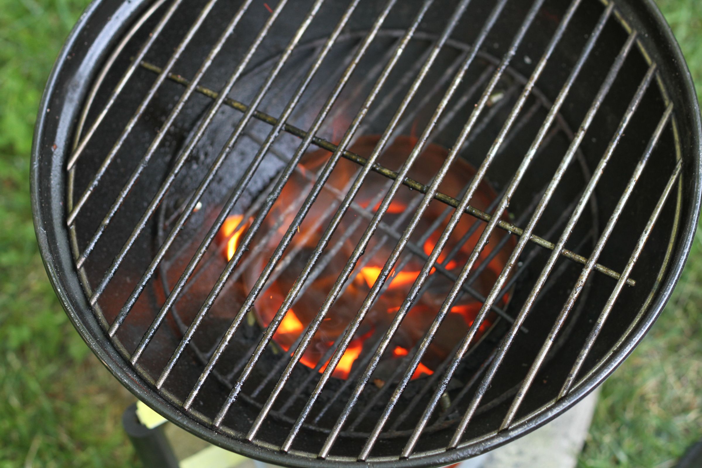 Super Mega Charcoal Grill (Rocket Grill) : 6 Steps (with Pictures ...