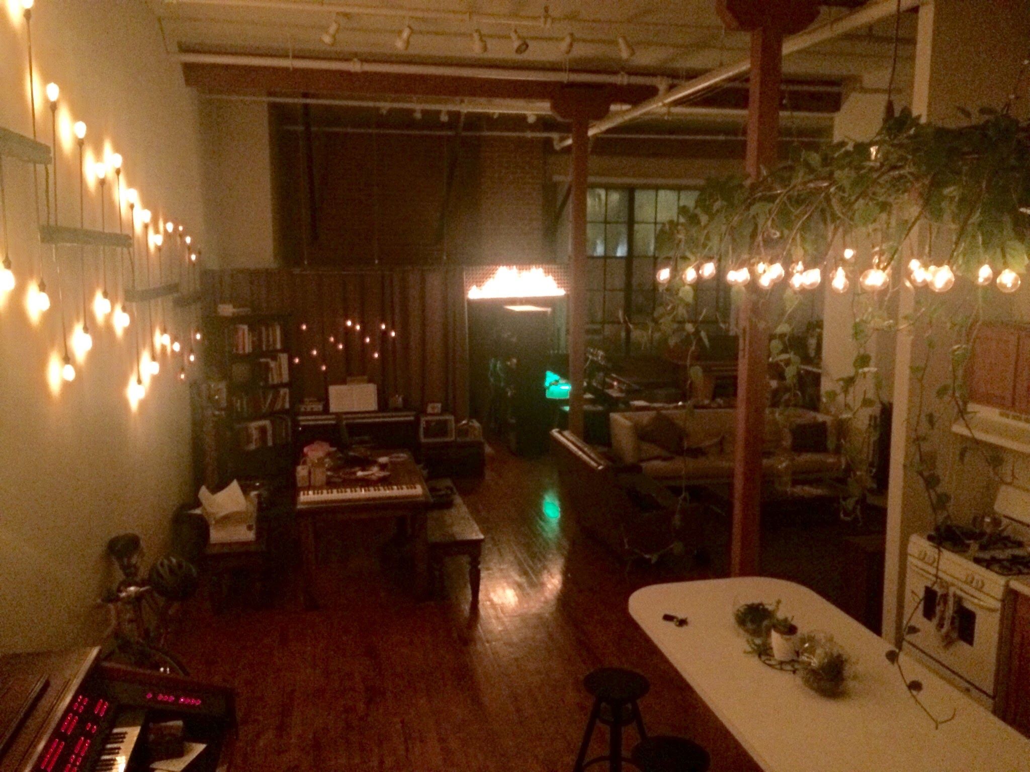 Sound Reactive Light Bulb Displays + Stranger Things... : 8 Steps (with ...