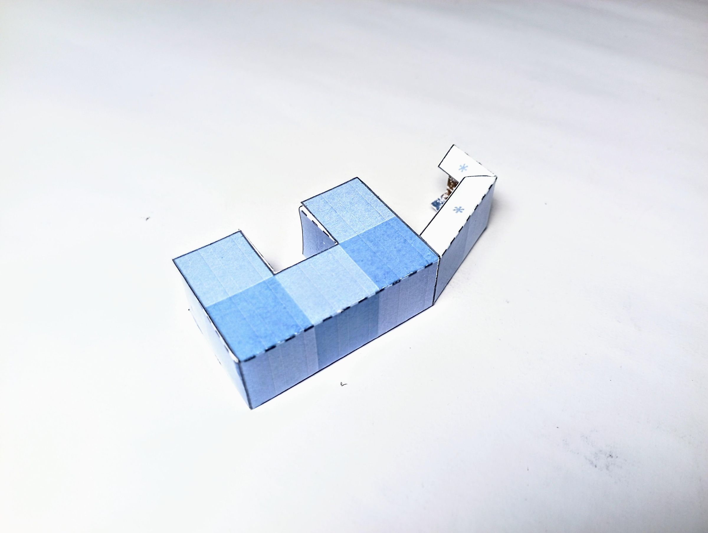 Minecraft Lantern Papercraft – Easy Cardstock Build : 7 Steps (with ...